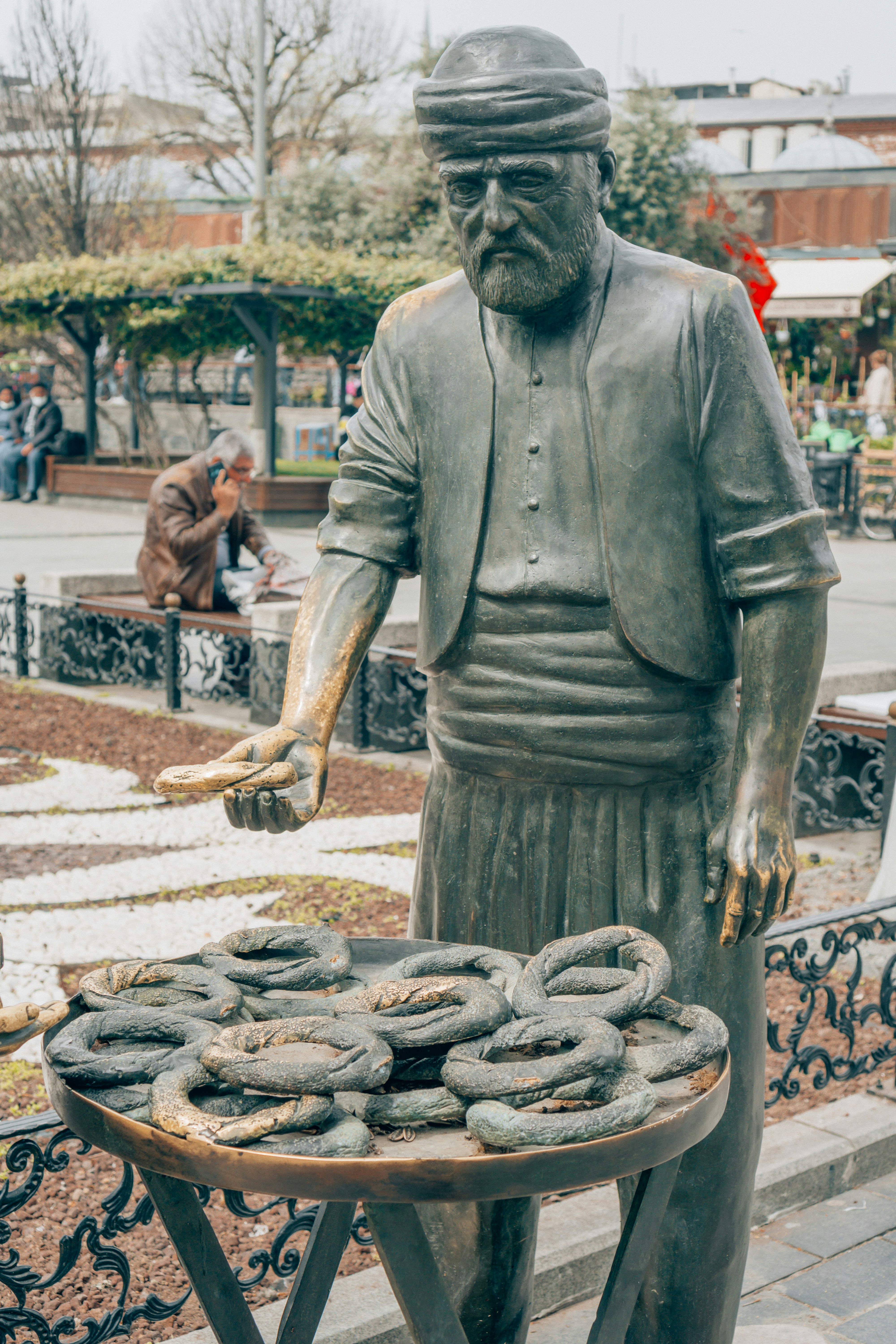 The Vendor of Coiled Wares