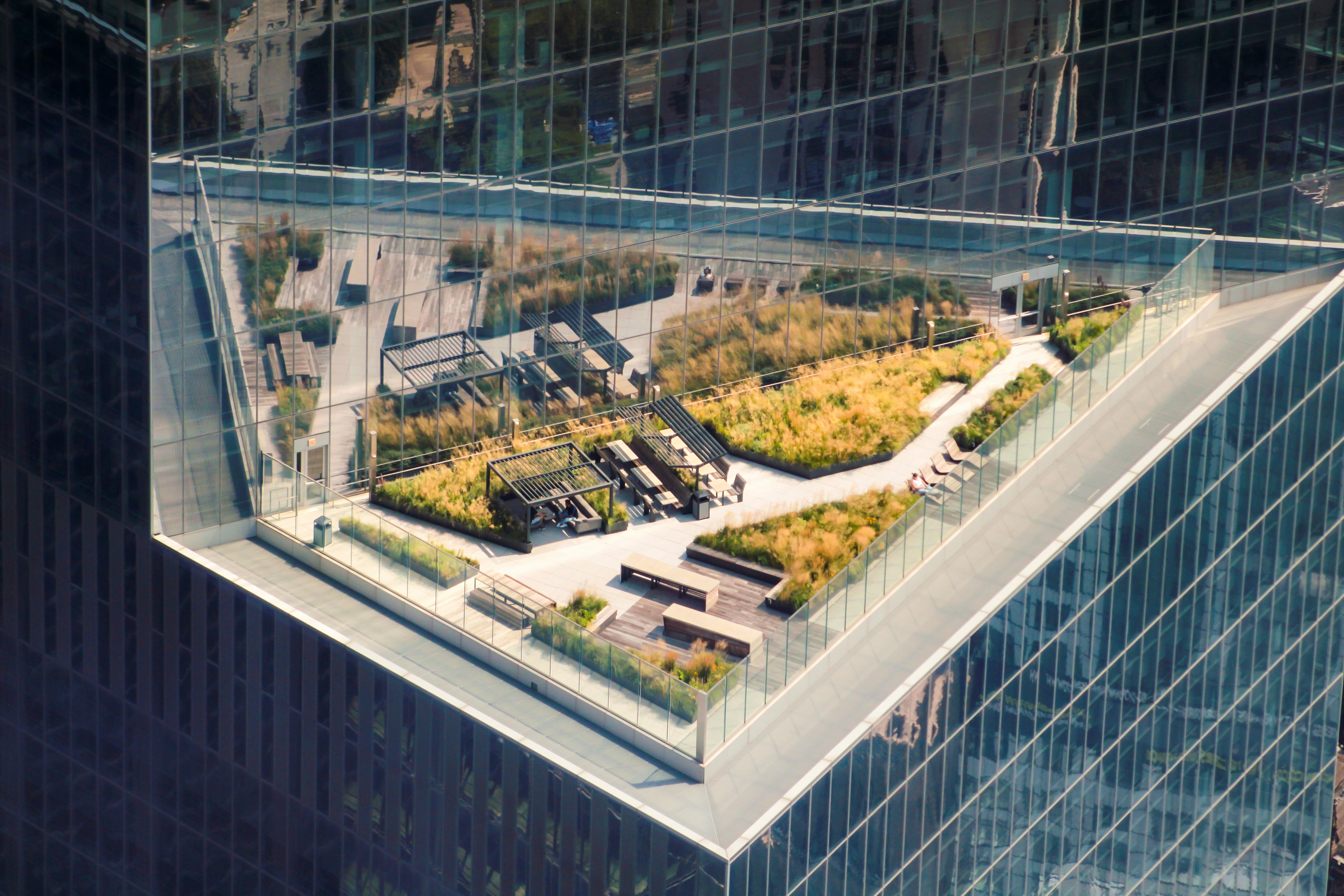 A view of a city from a window photo – Free Architecture Image on Unsplash