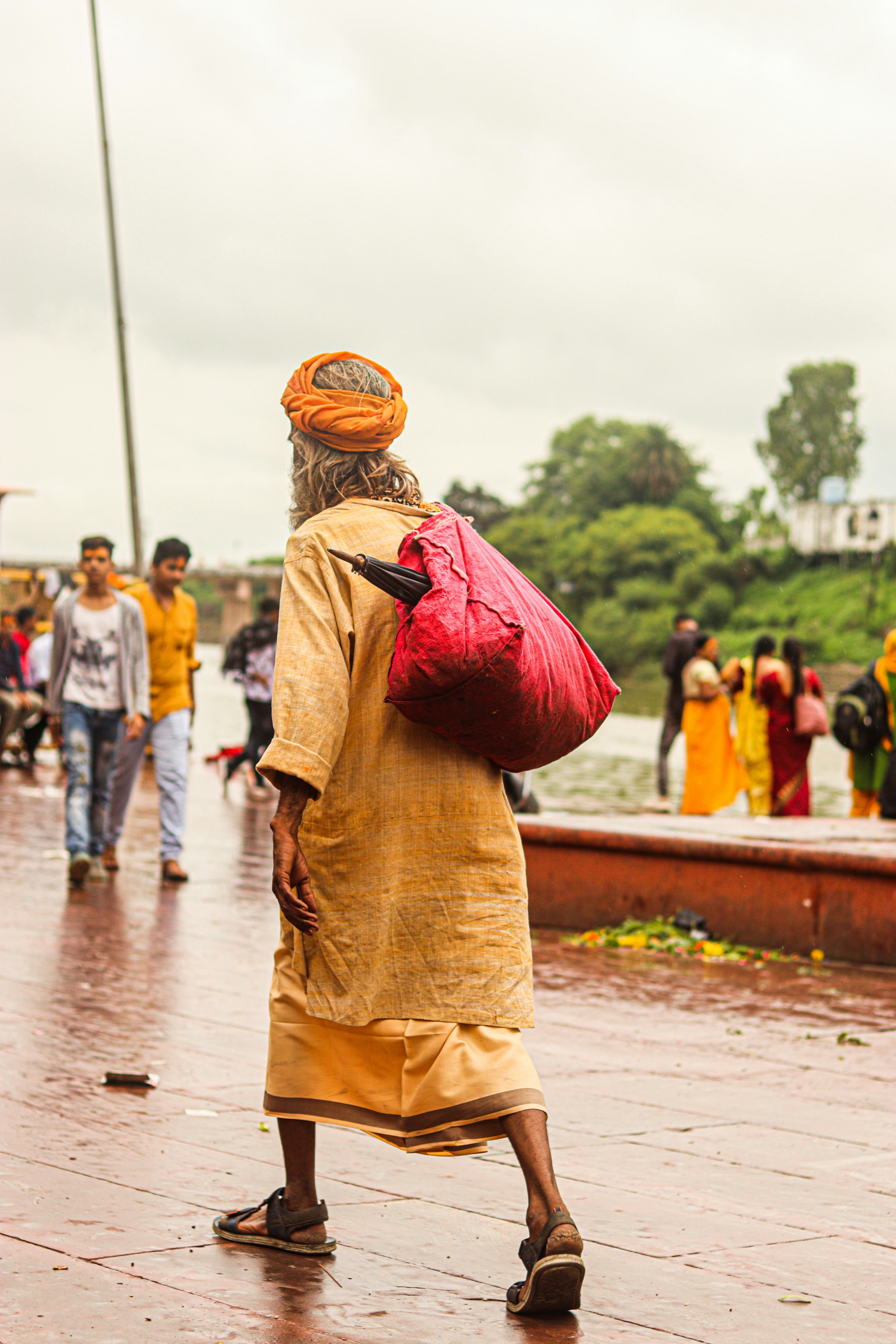 A person wearing a garment photo – Free Clothing Image on Unsplash
