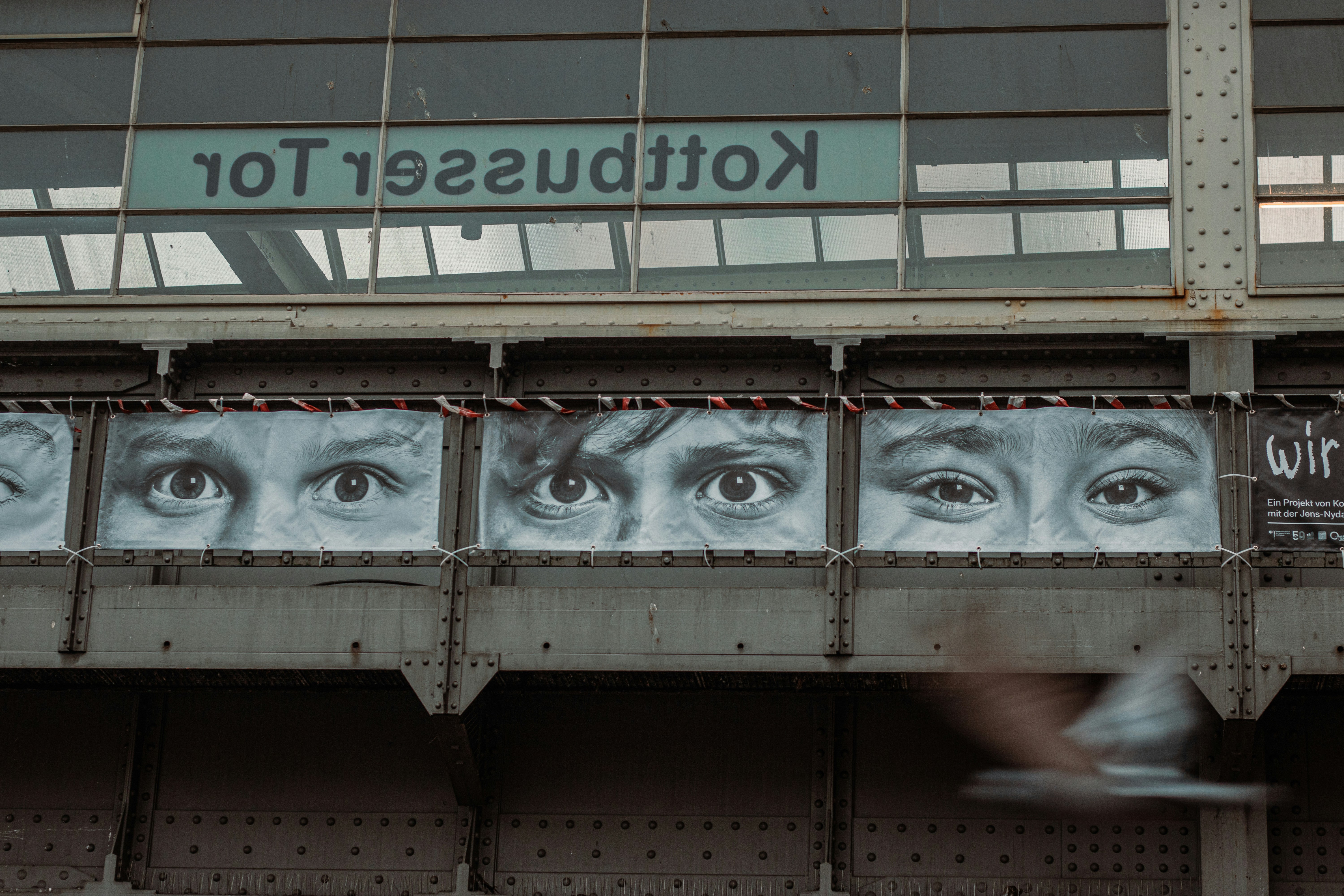 Eyes on the Rails: Gazes Across a Rusted Facade