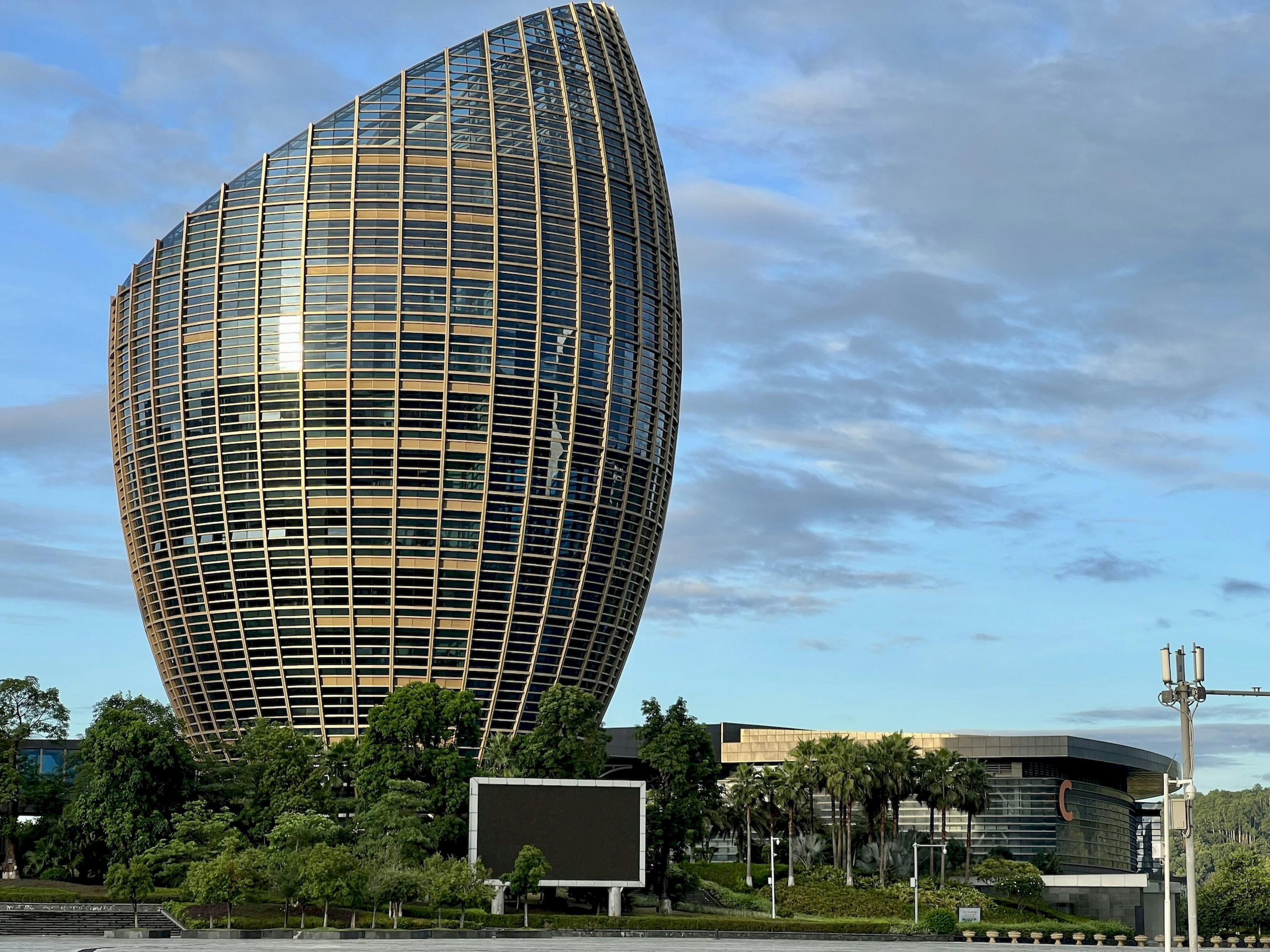 a tall glass building