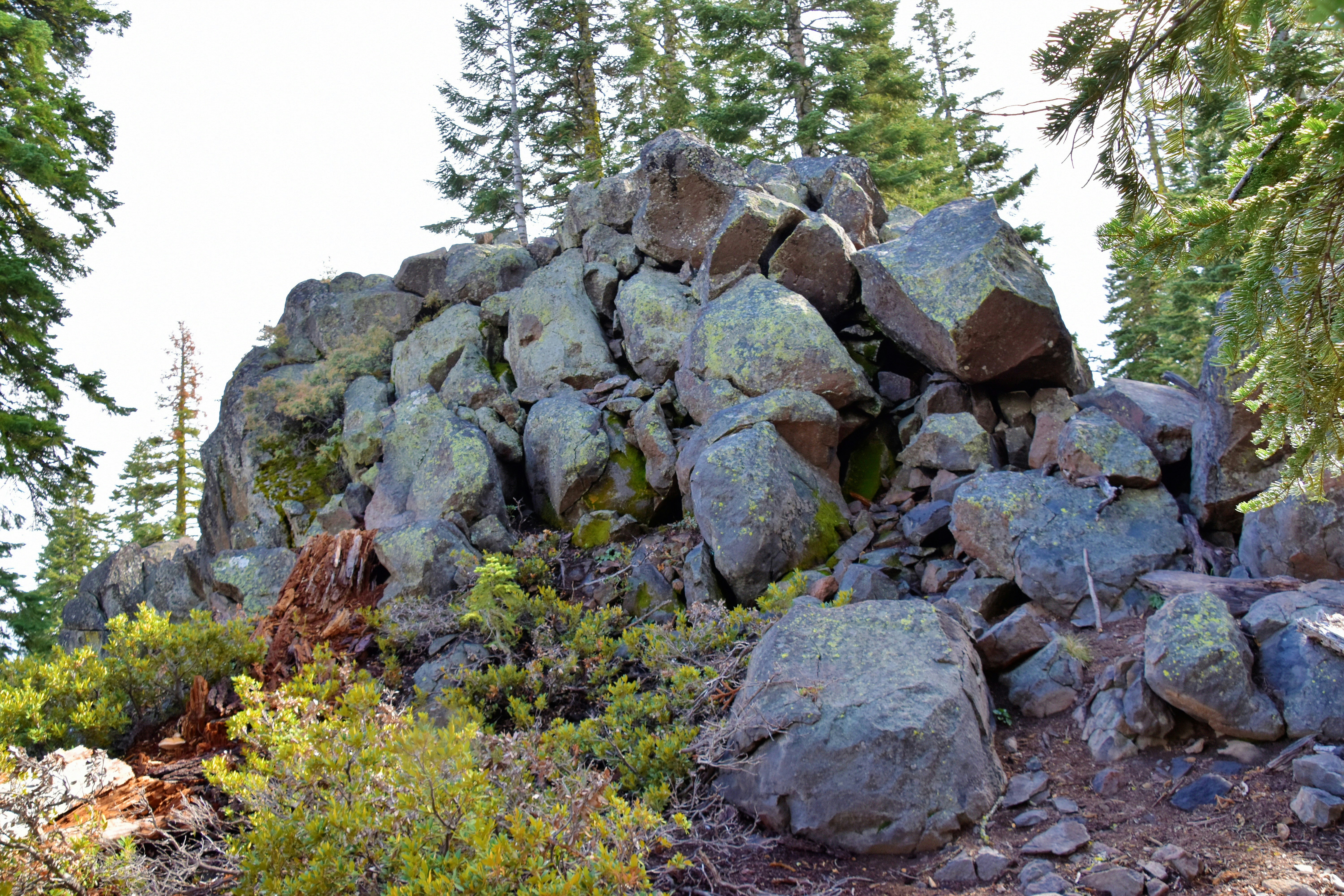 A large pile of rocks photo – Free Land Image on Unsplash