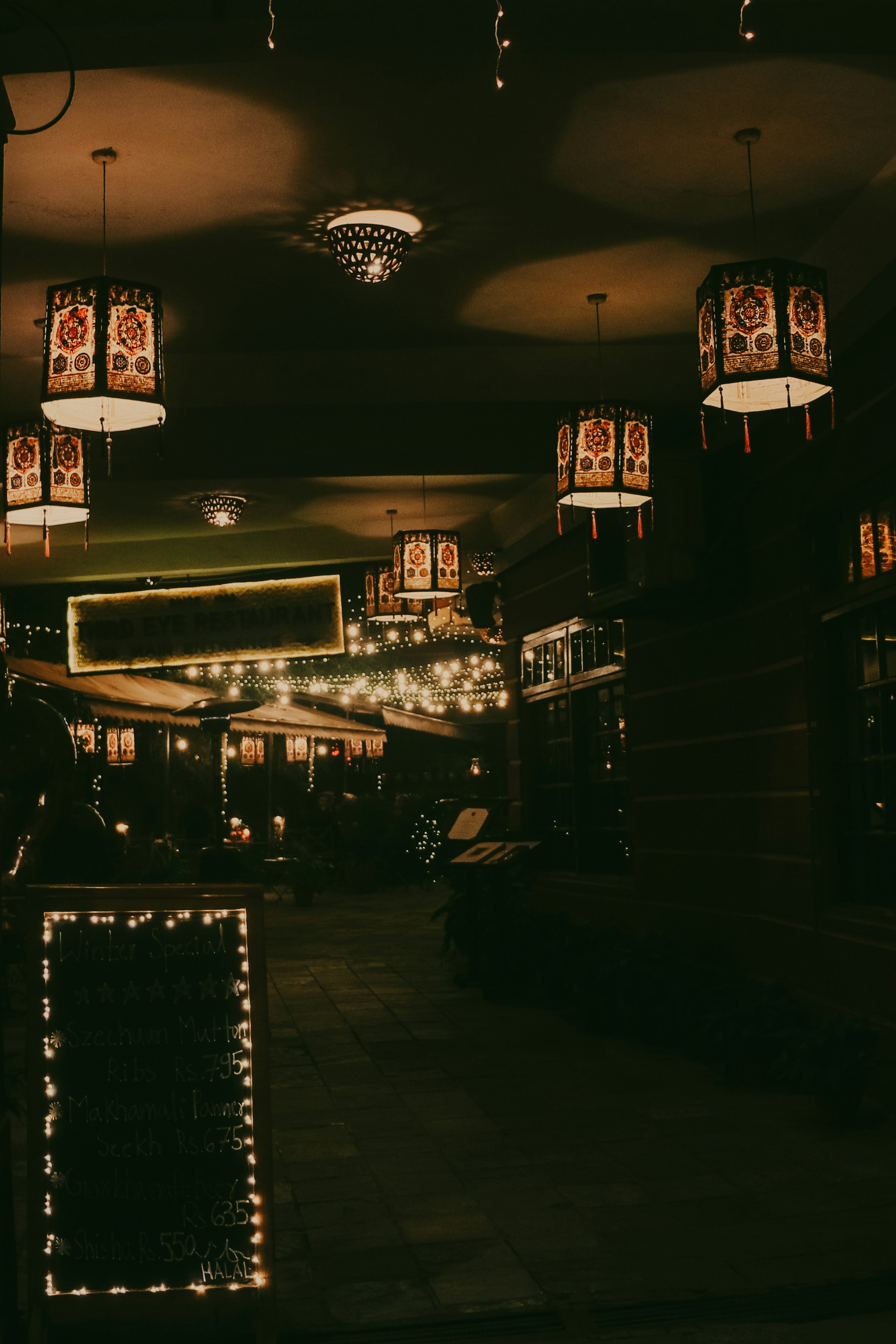 Ambient Lanterns: A Quiet Night Beneath Golden Orbits