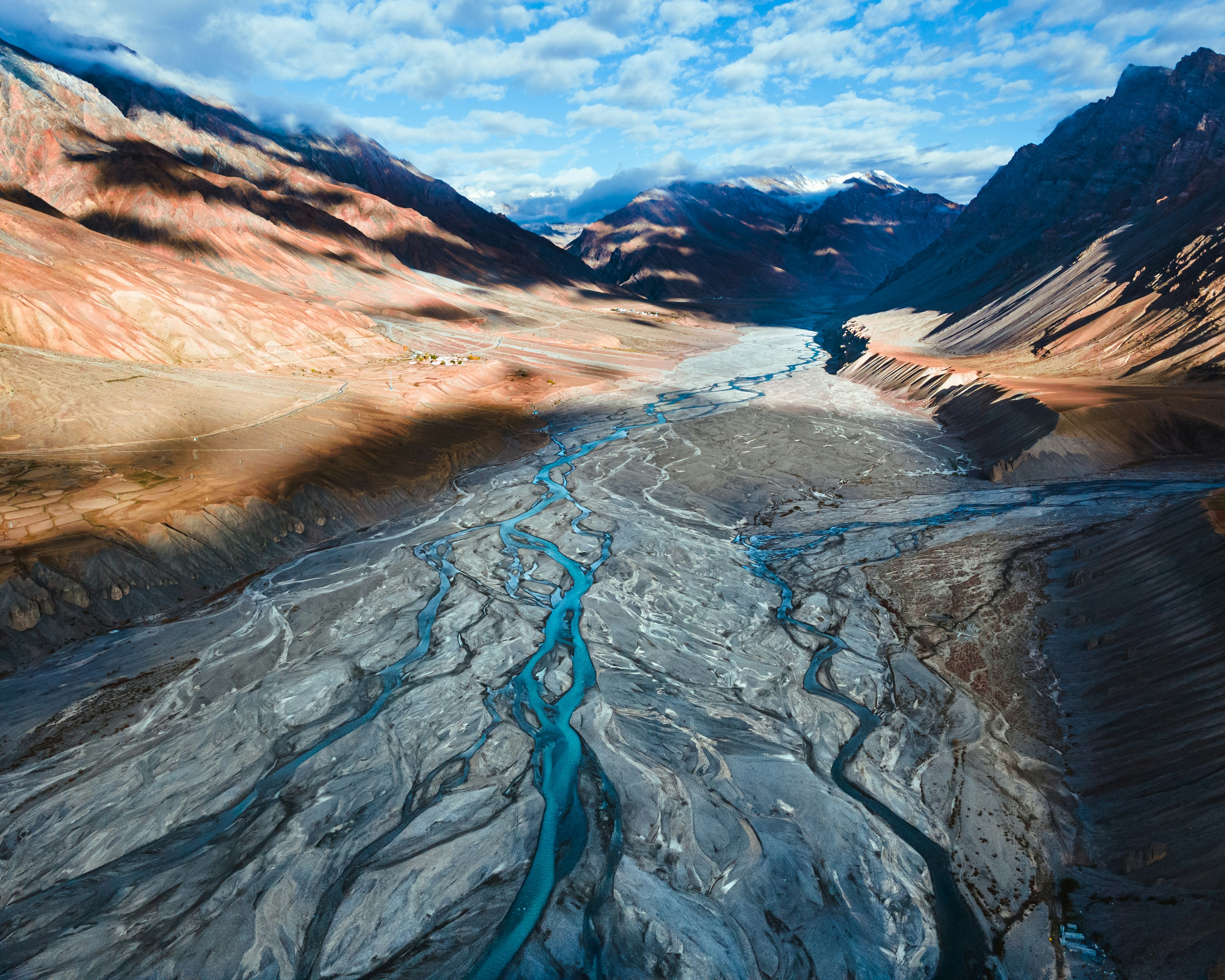 Marango Rangarik Fotos | Baixe imagens gratuitas na Unsplash