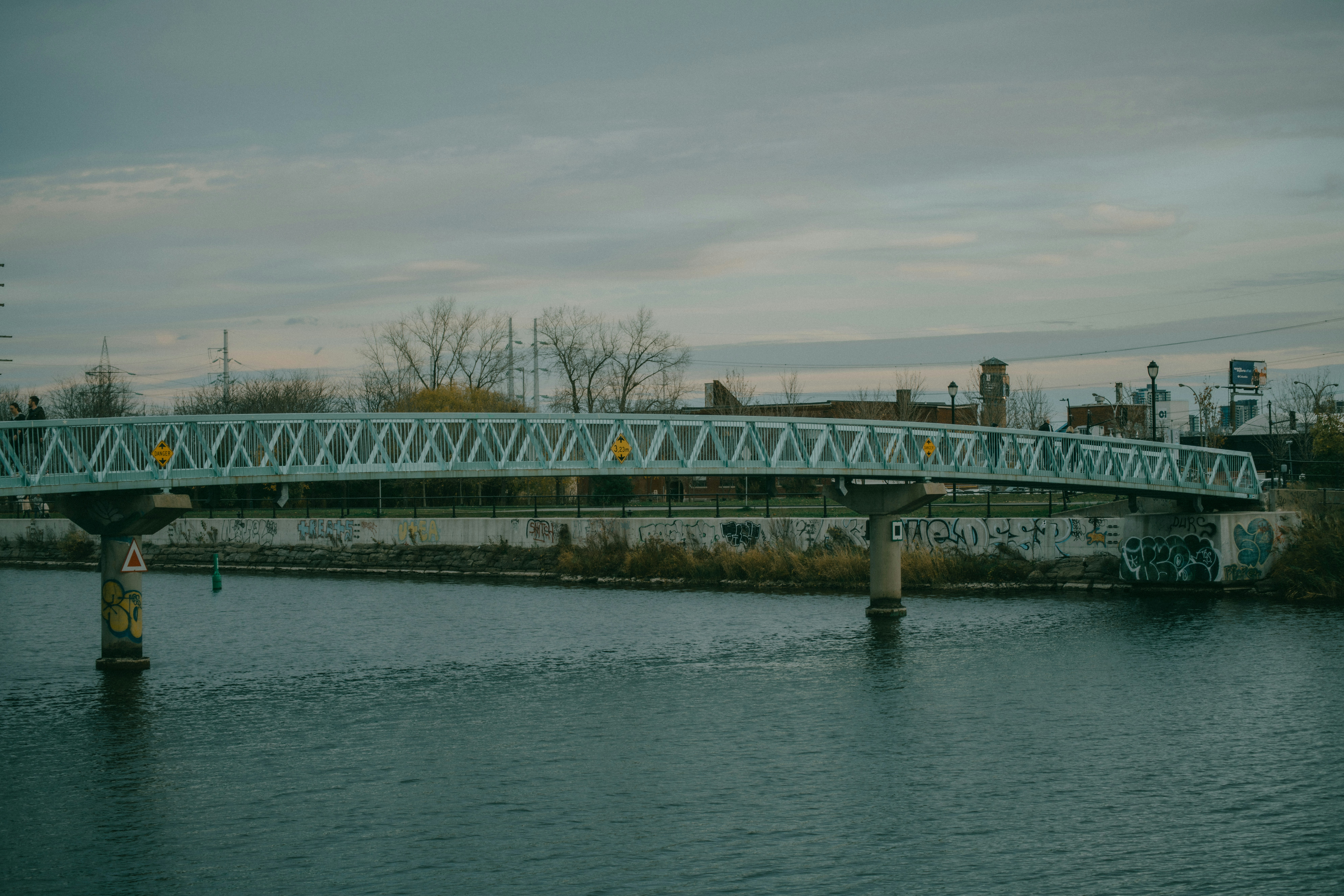 Photo by Benjamin Riot with Sony Alpha 7R III