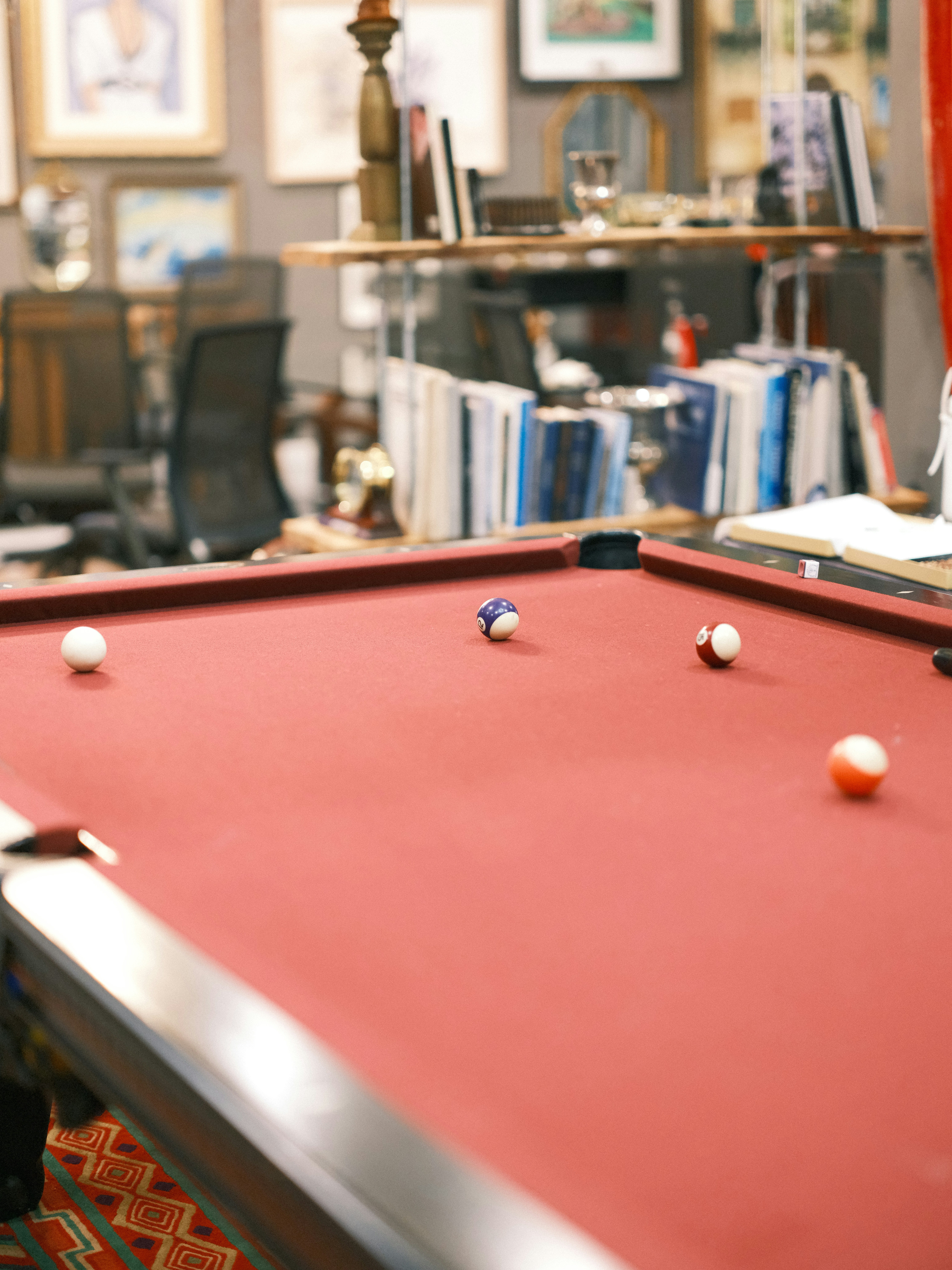 Red Felt Rendezvous: Billiards in a Cozy Study