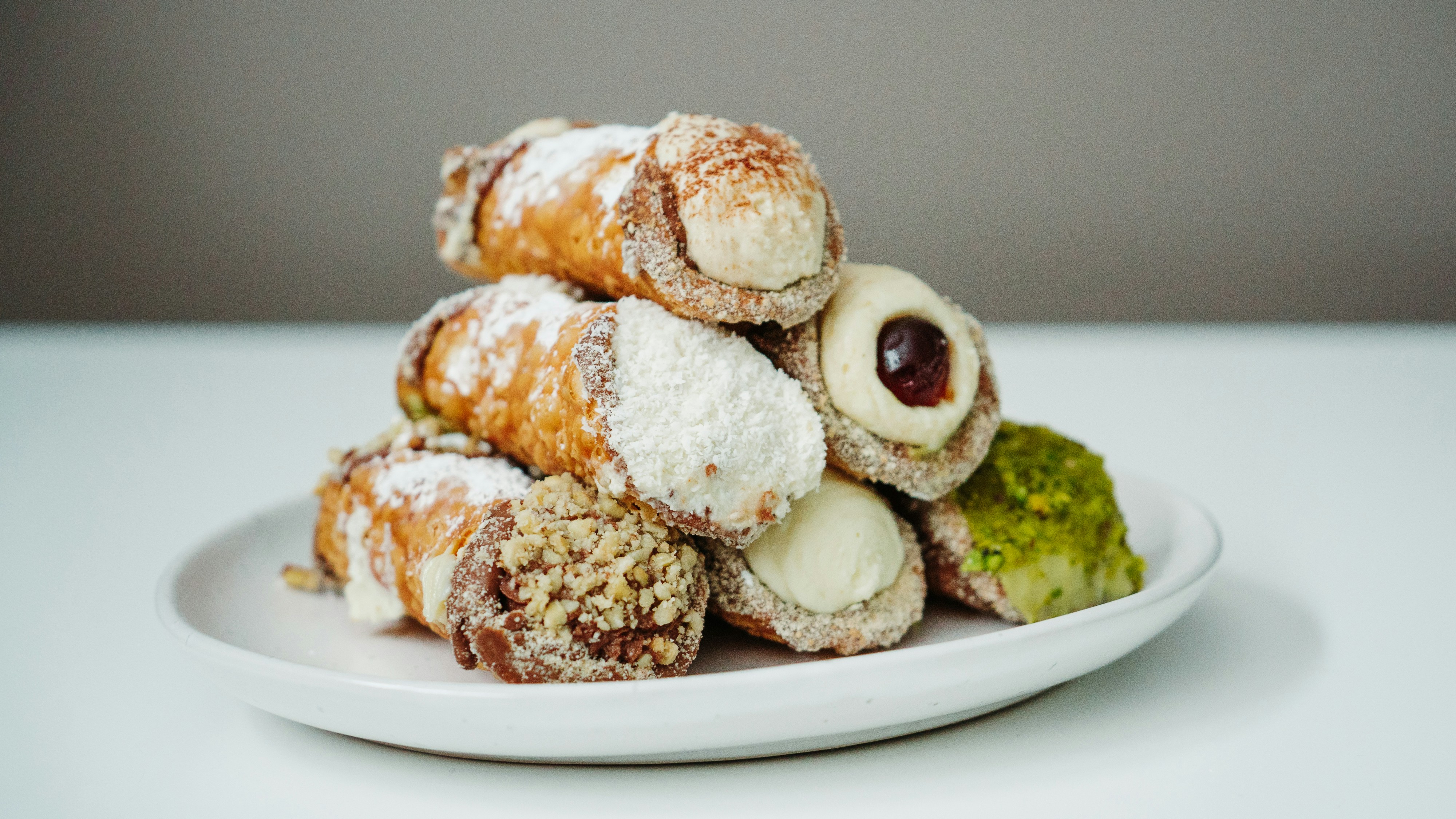 Cannoli Pictures | Download Free Images on Unsplash