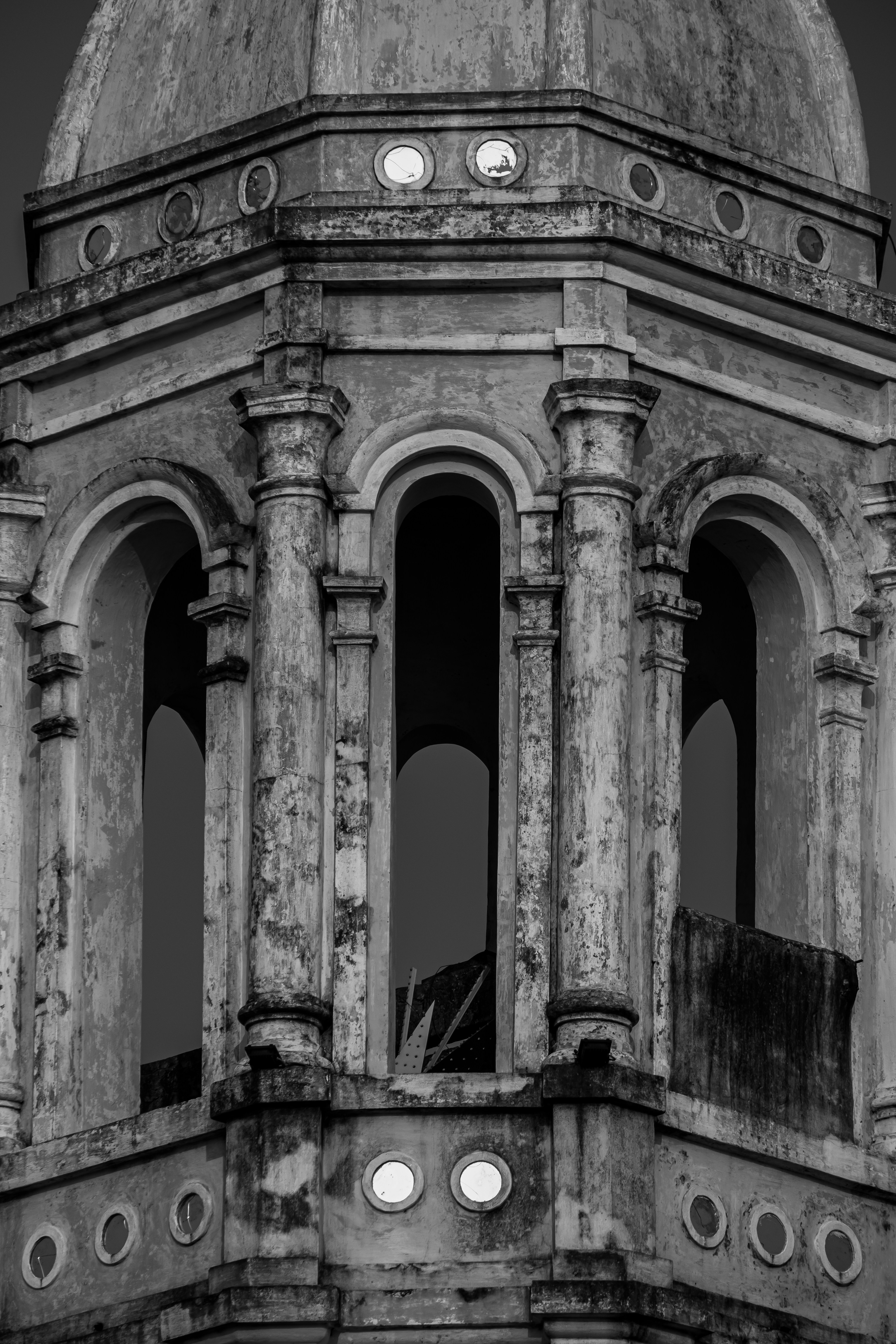 A building with many arches photo – Free Building Image on Unsplash