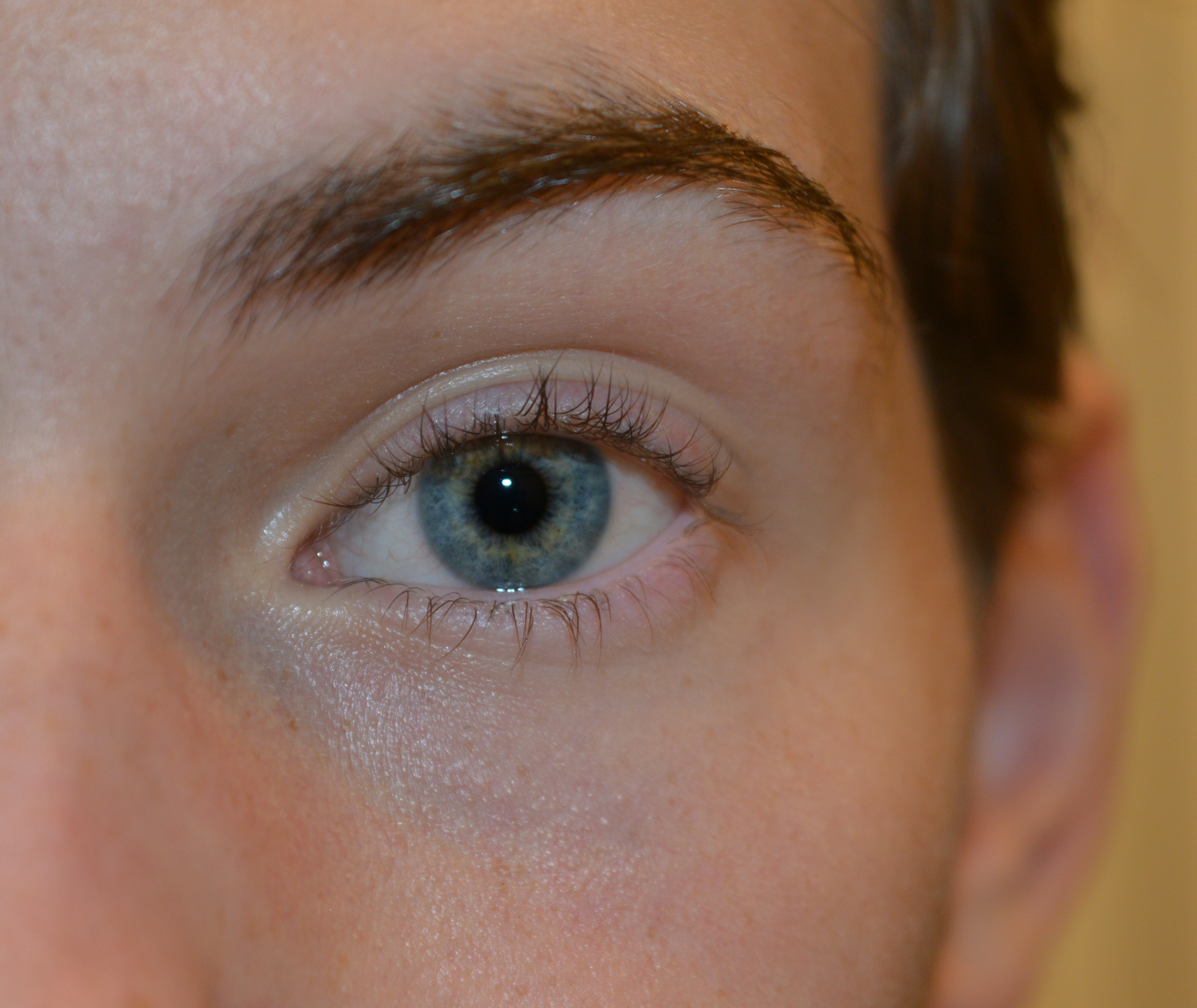 Close-up of a person's eye photo – Free Face Image on Unsplash