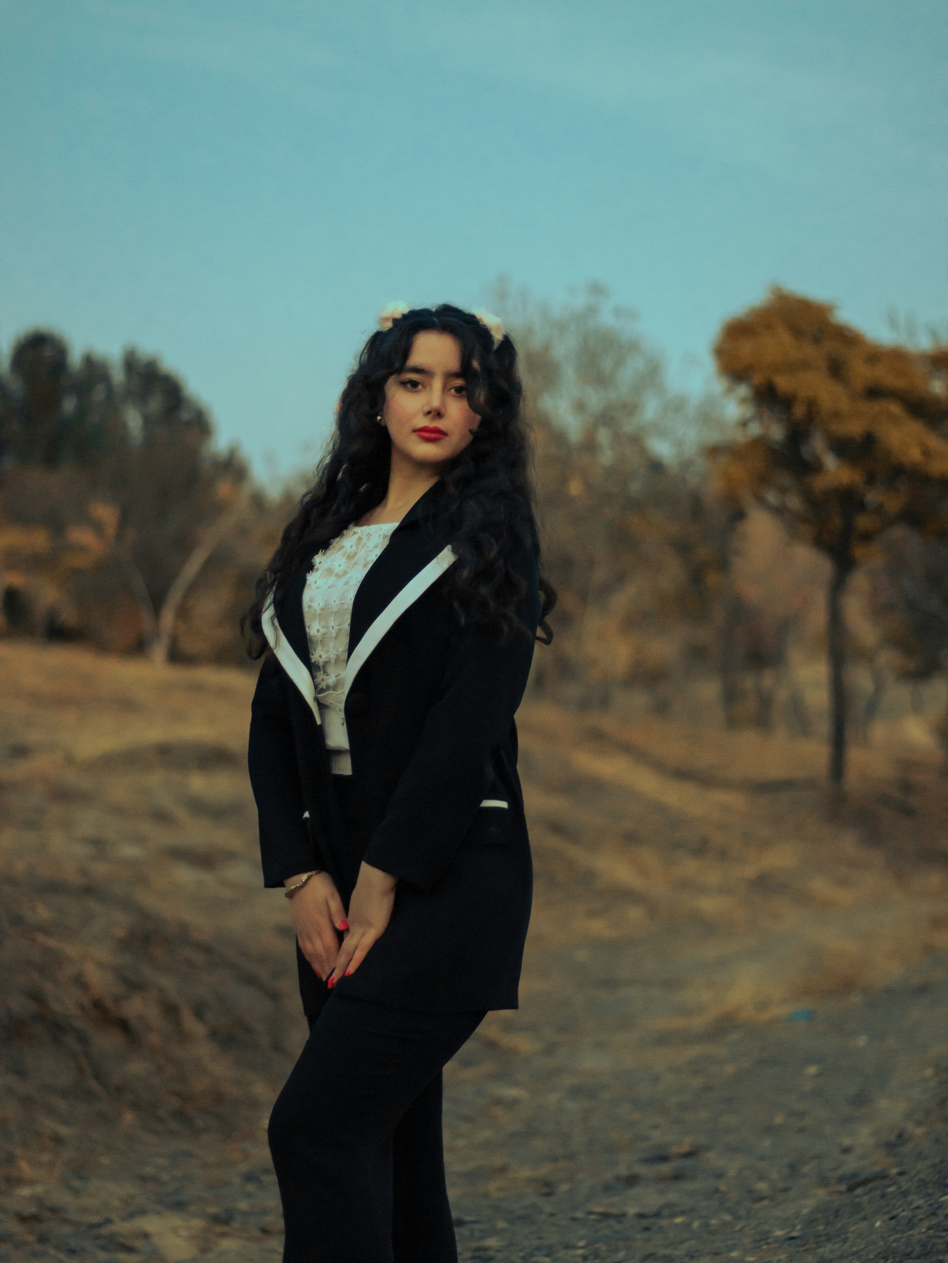 A person standing outside photo – Free People Image on Unsplash