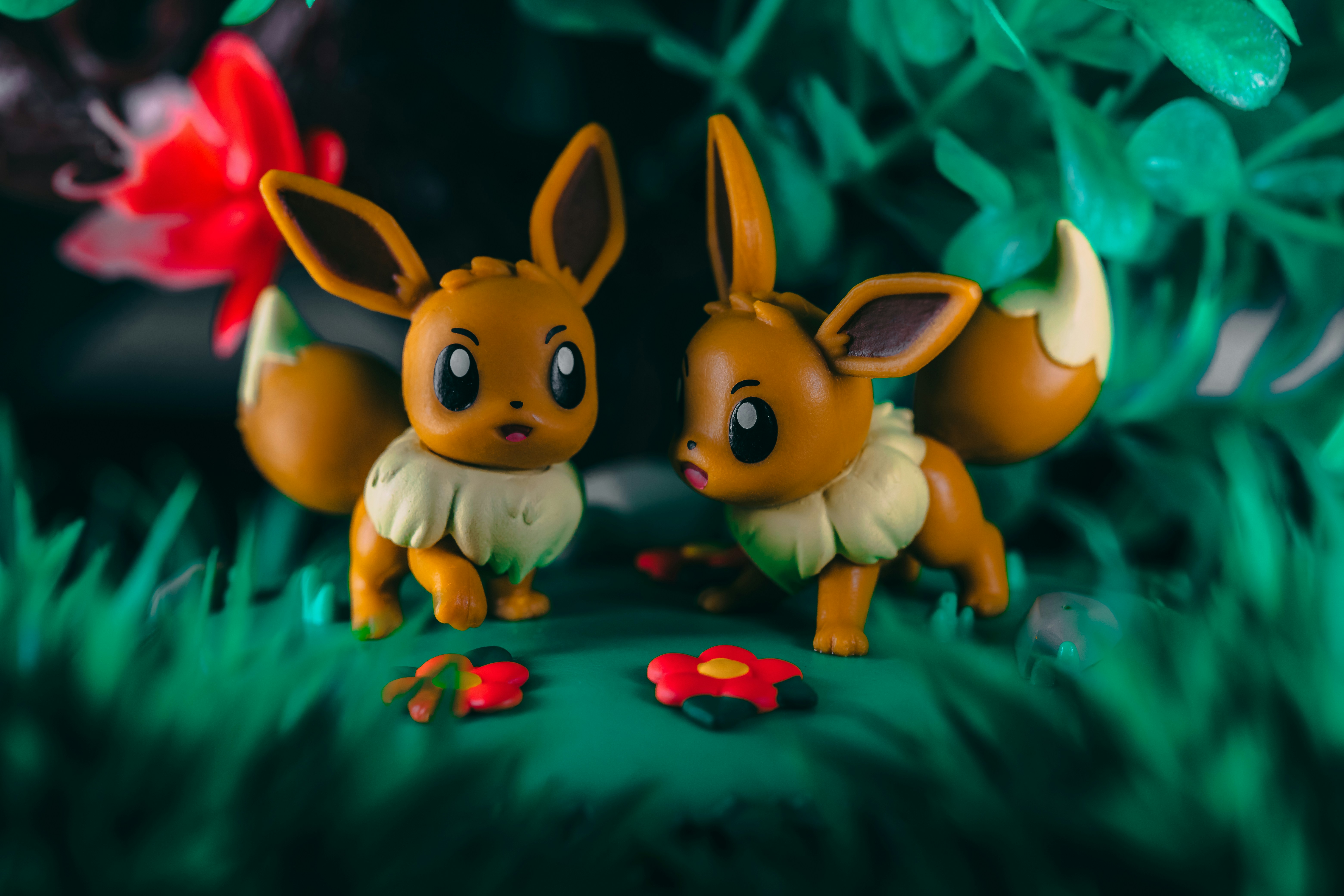 Un groupe d’animaux jouets jaunes et oranges photo – Image gratuite de ...