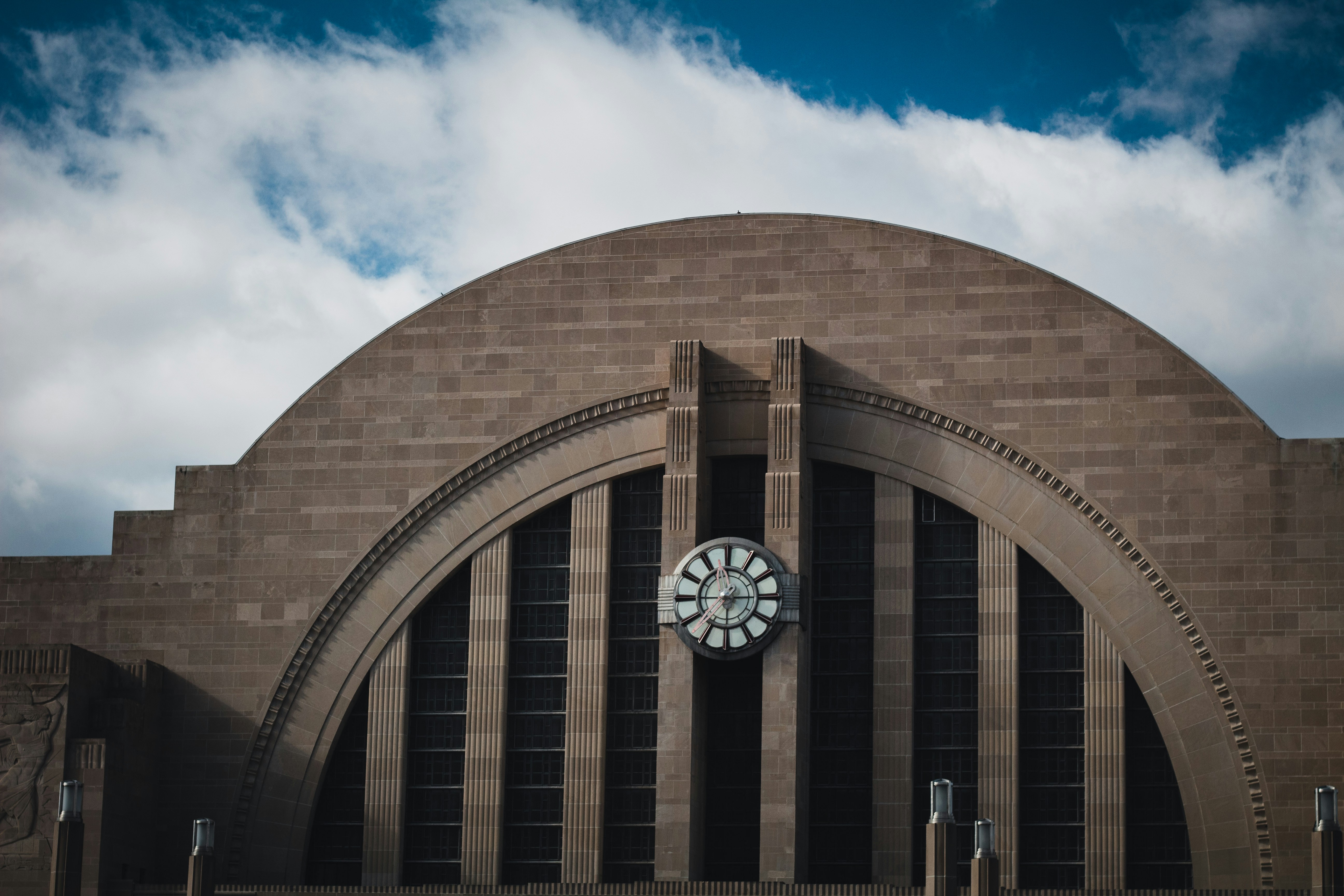 A clock on Cincinnati Museum Center at Union Terminal photo – Free ...