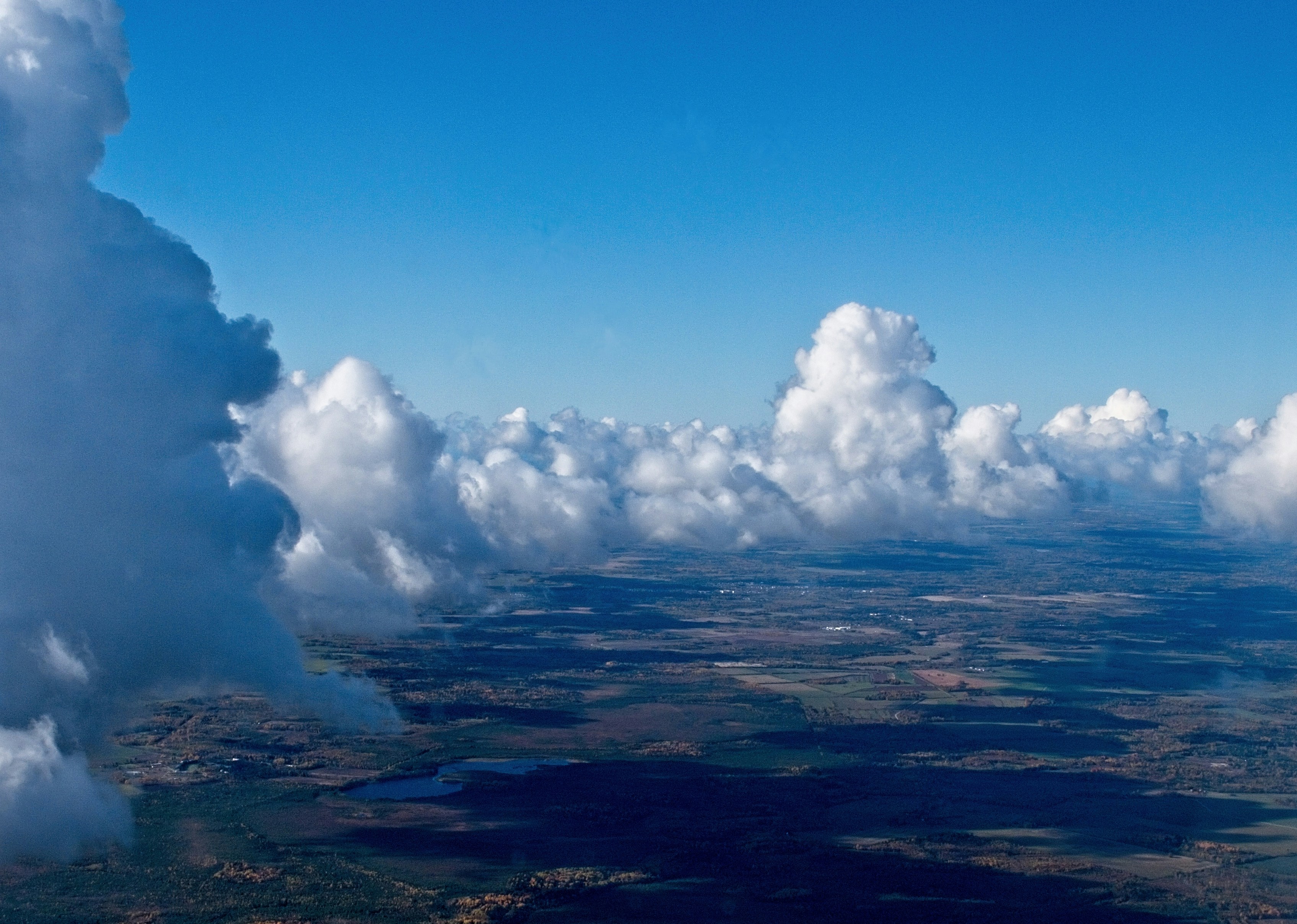 Foto zum Thema Wolken am Himmel – Kostenloses Bild zu Draußen auf Unsplash