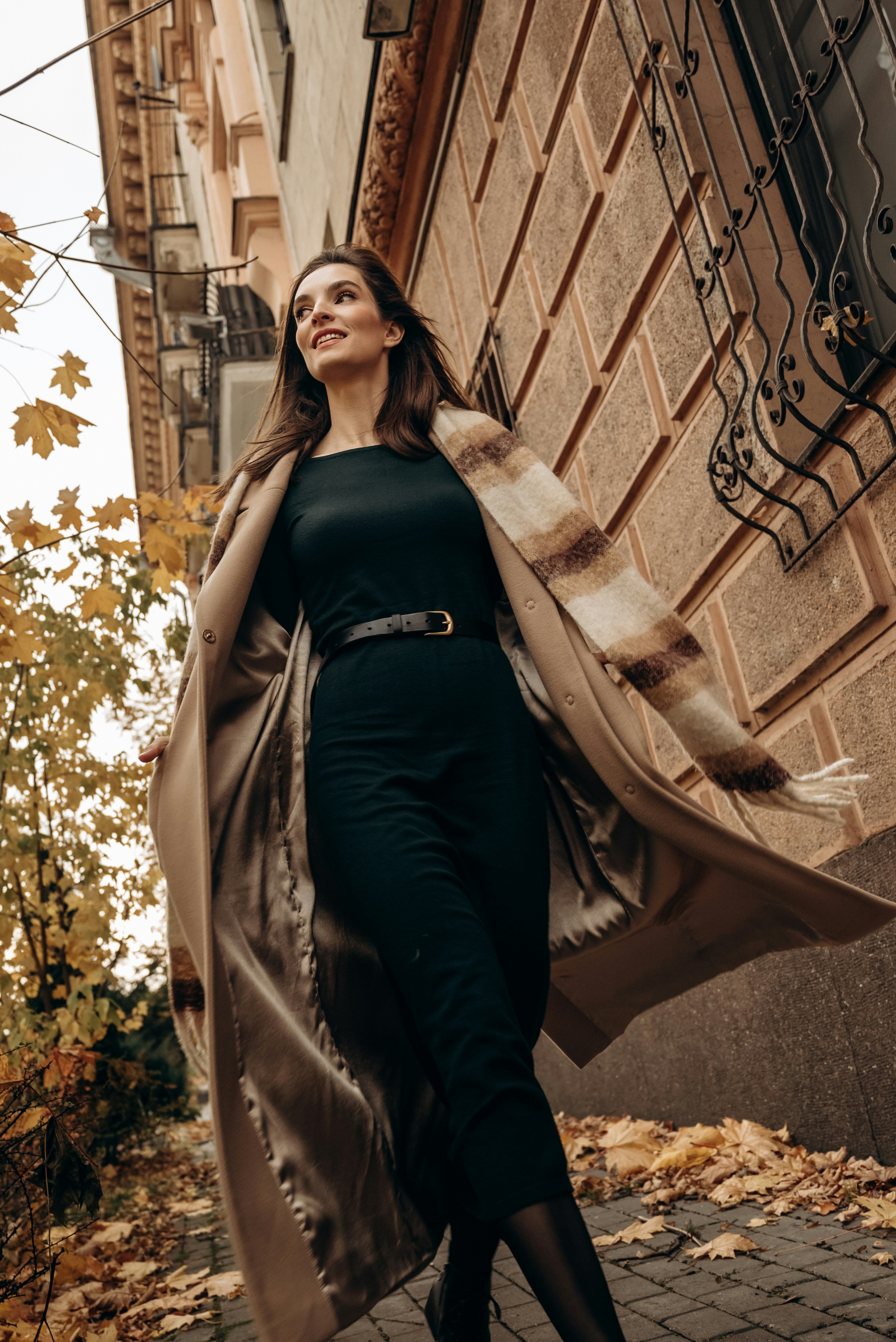 A woman in a black dress photo – Free Minsk Image on Unsplash