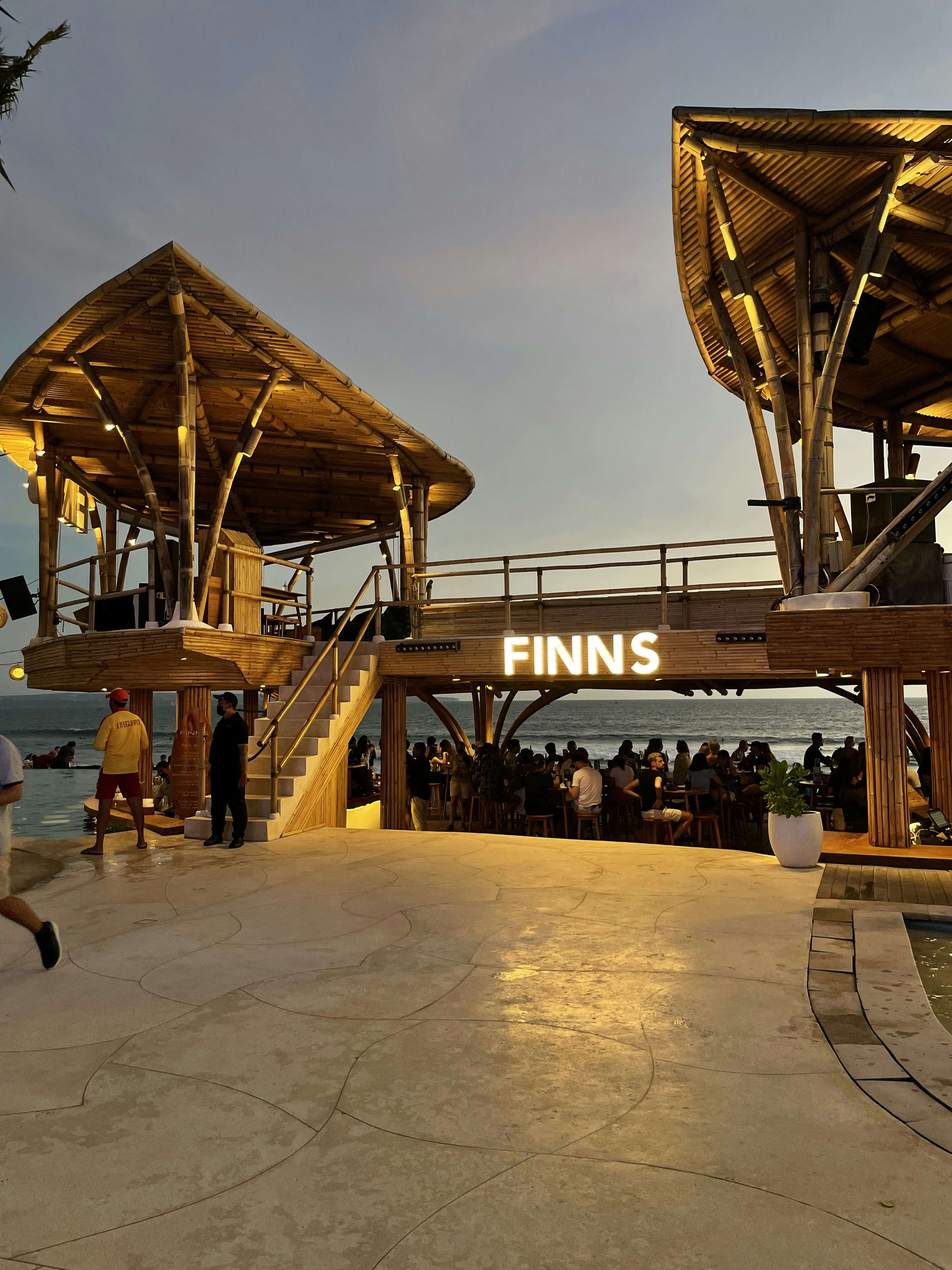 BuildWith Angga (@bwa) | Komunitas Foto Unsplash