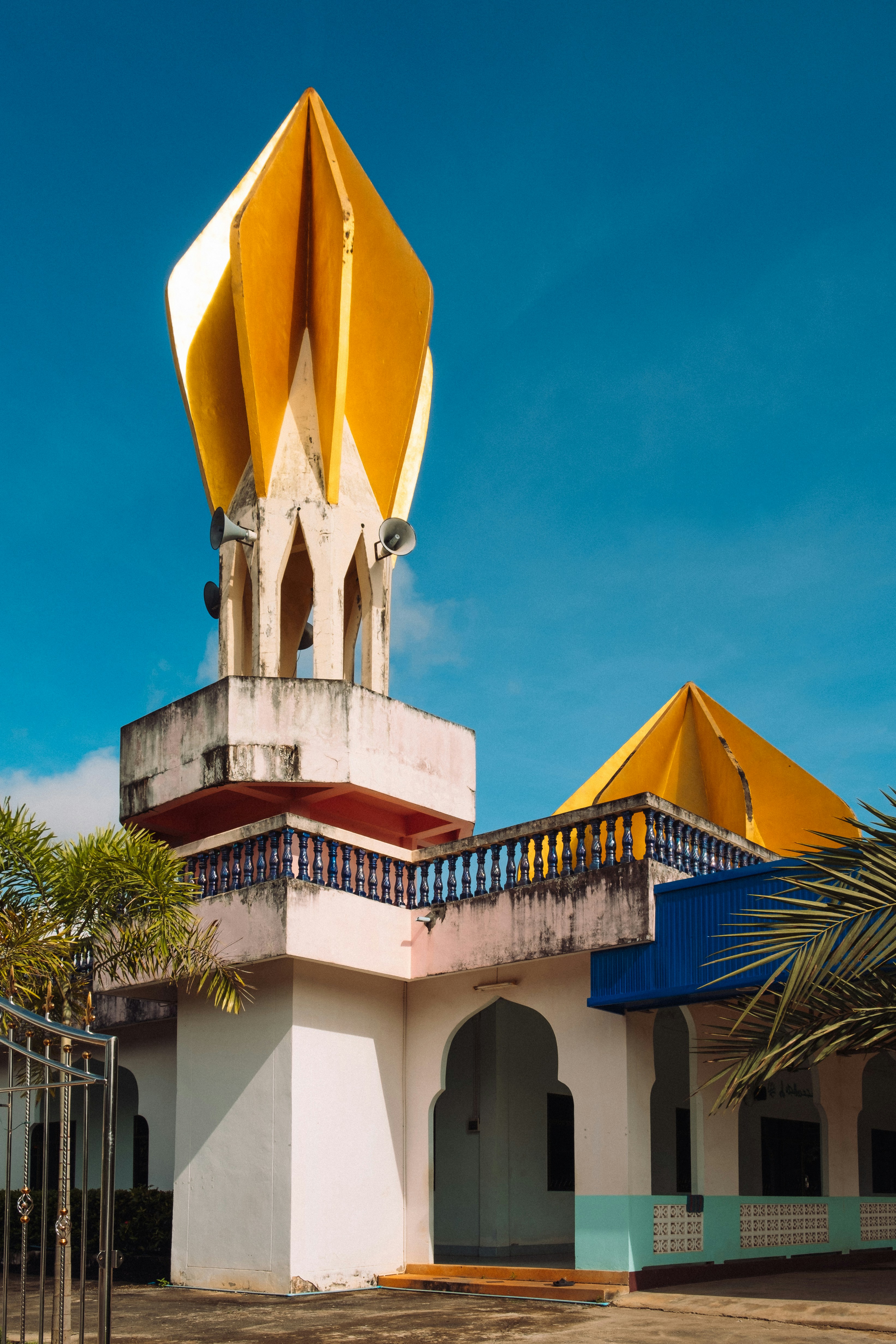 Photo by George Dagerotip with Fujifilm X-T20