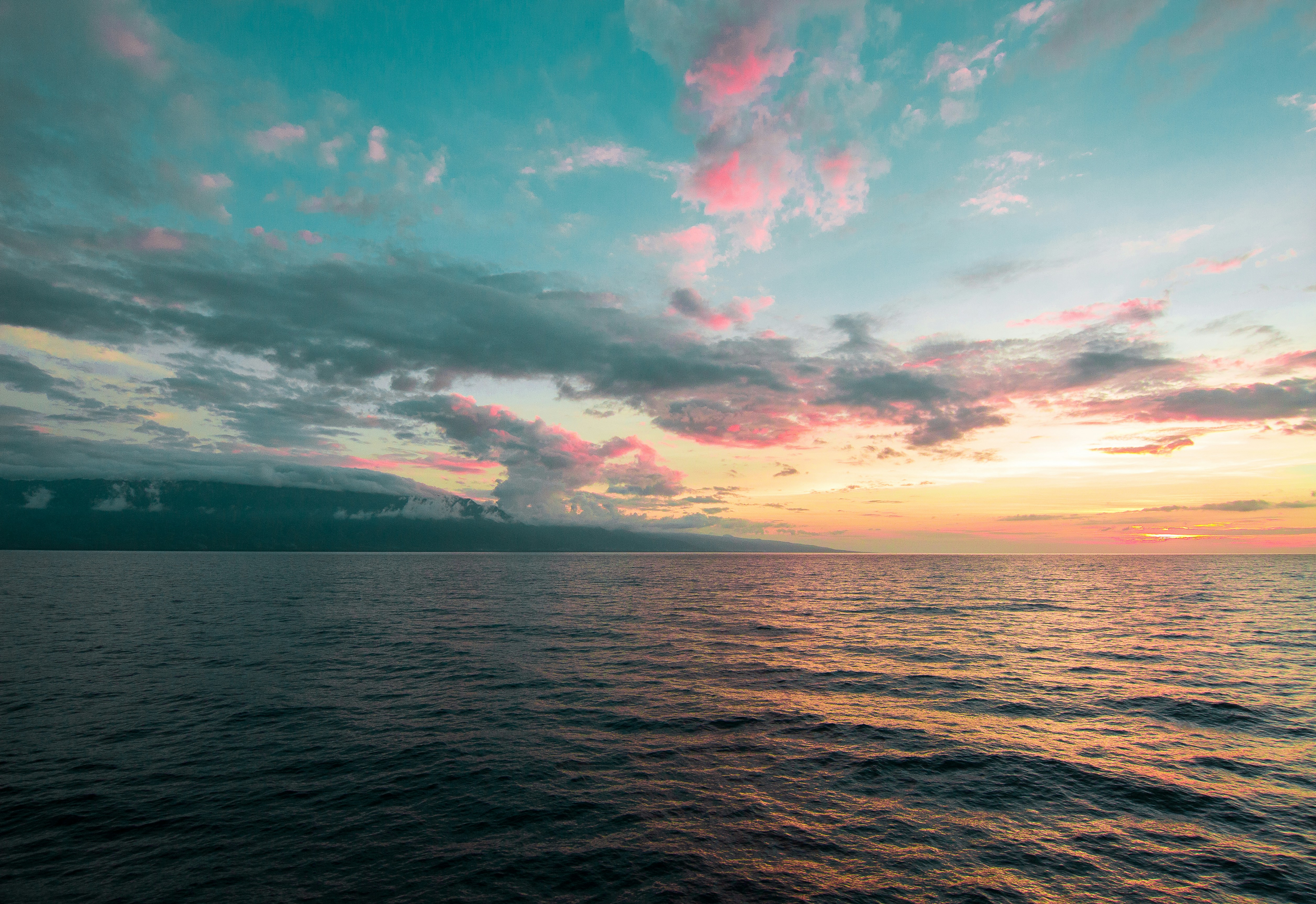 Achmad Riyadi (@takbertepi) | Unsplash Photo Community