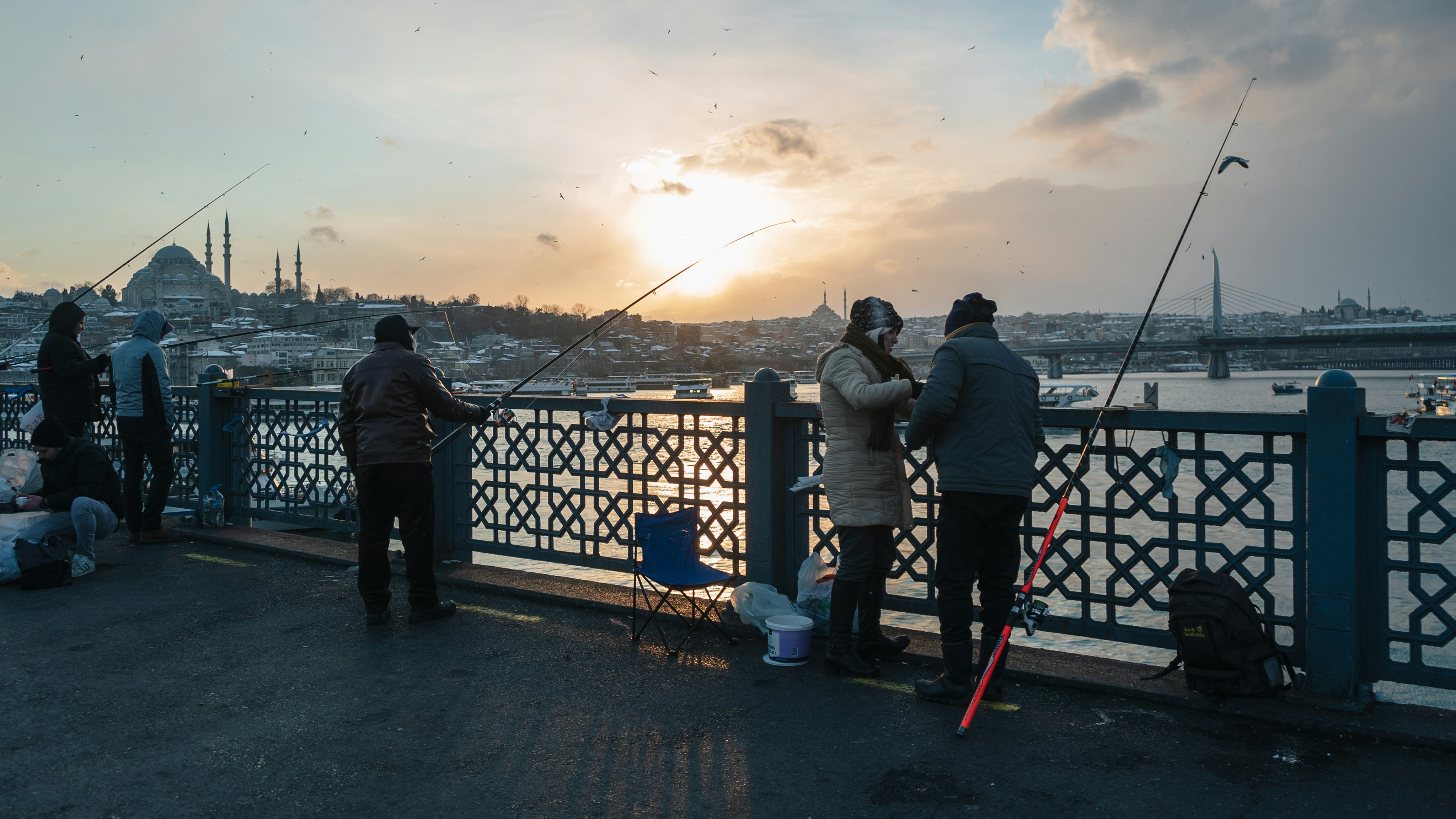 Sunset on the Galata Bridge: A Quiet Moment by the Water