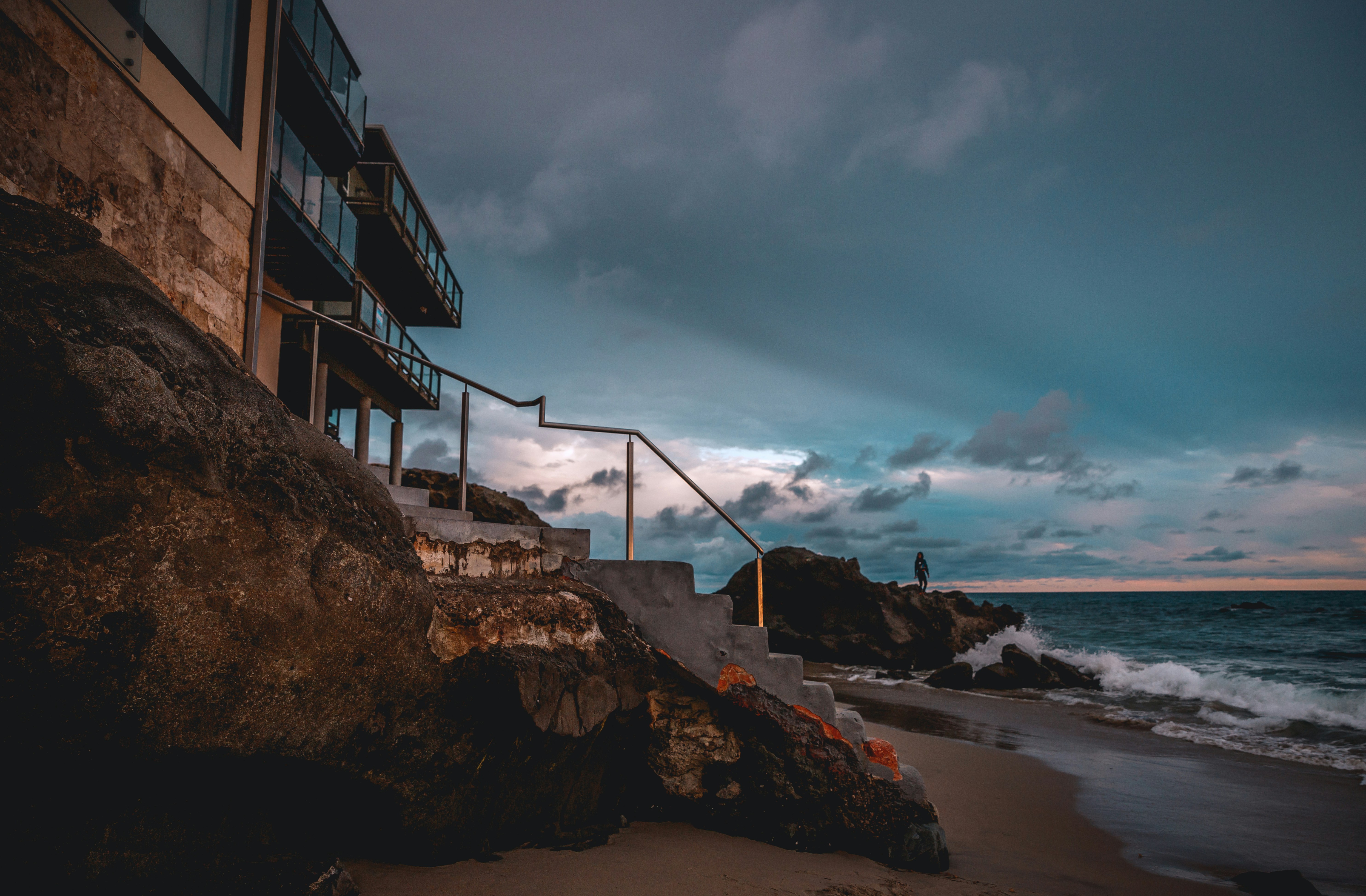 Staircase to the Sea: Dusk-Dusted Cliffside Composition