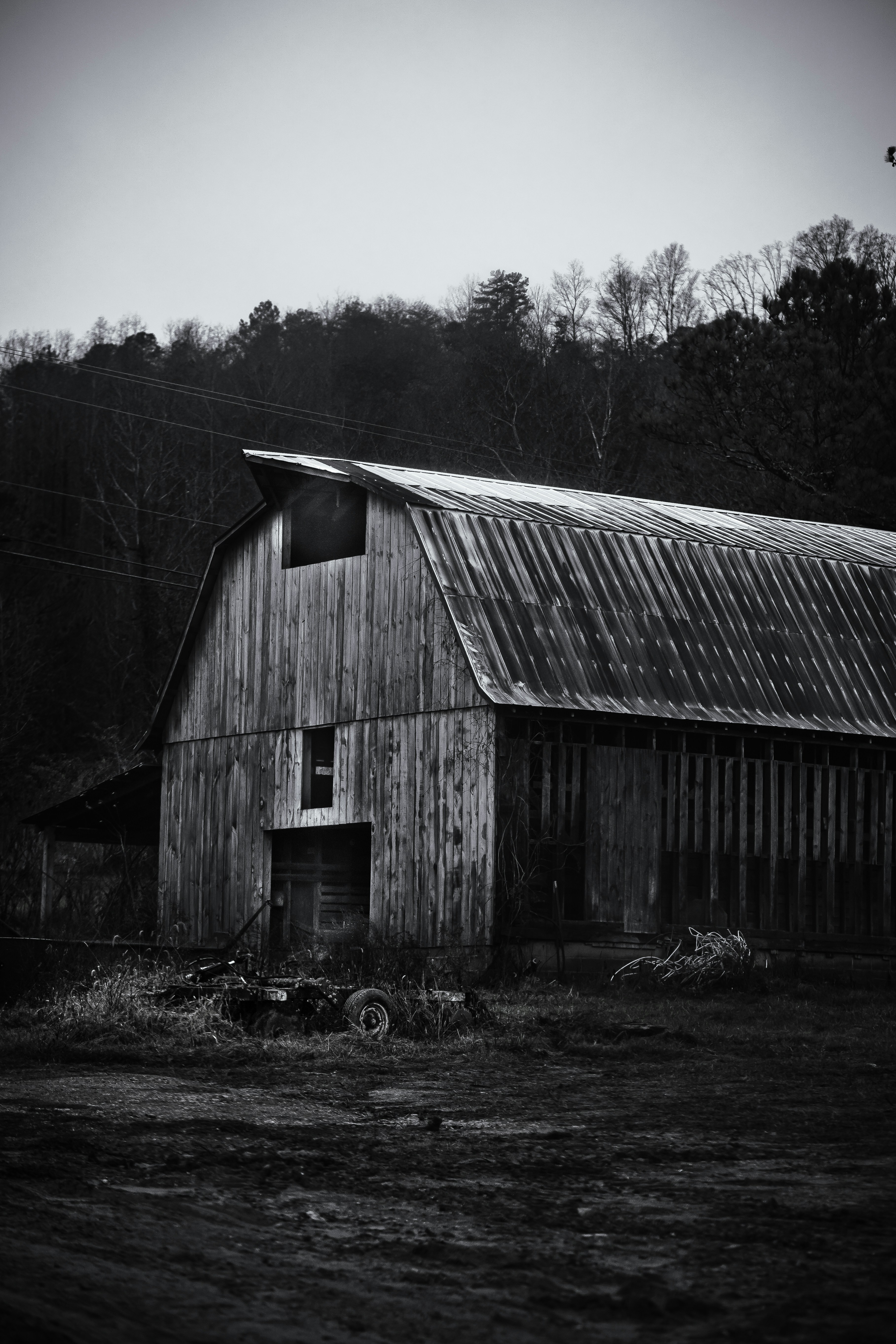 A wooden building with a wagon in front of it photo – Free Wall paperer ...