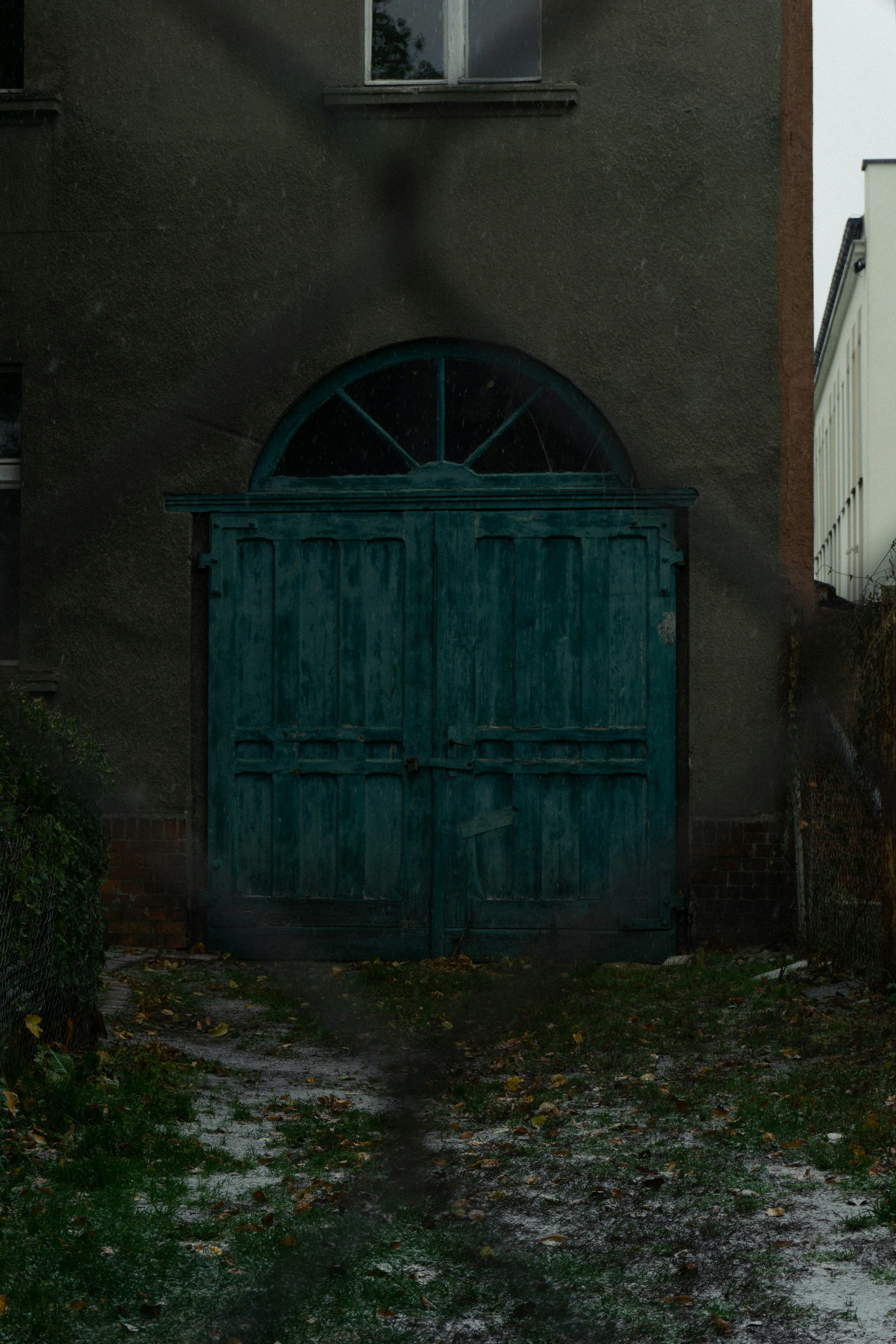 Door Background Pictures | Download Free Images on Unsplash