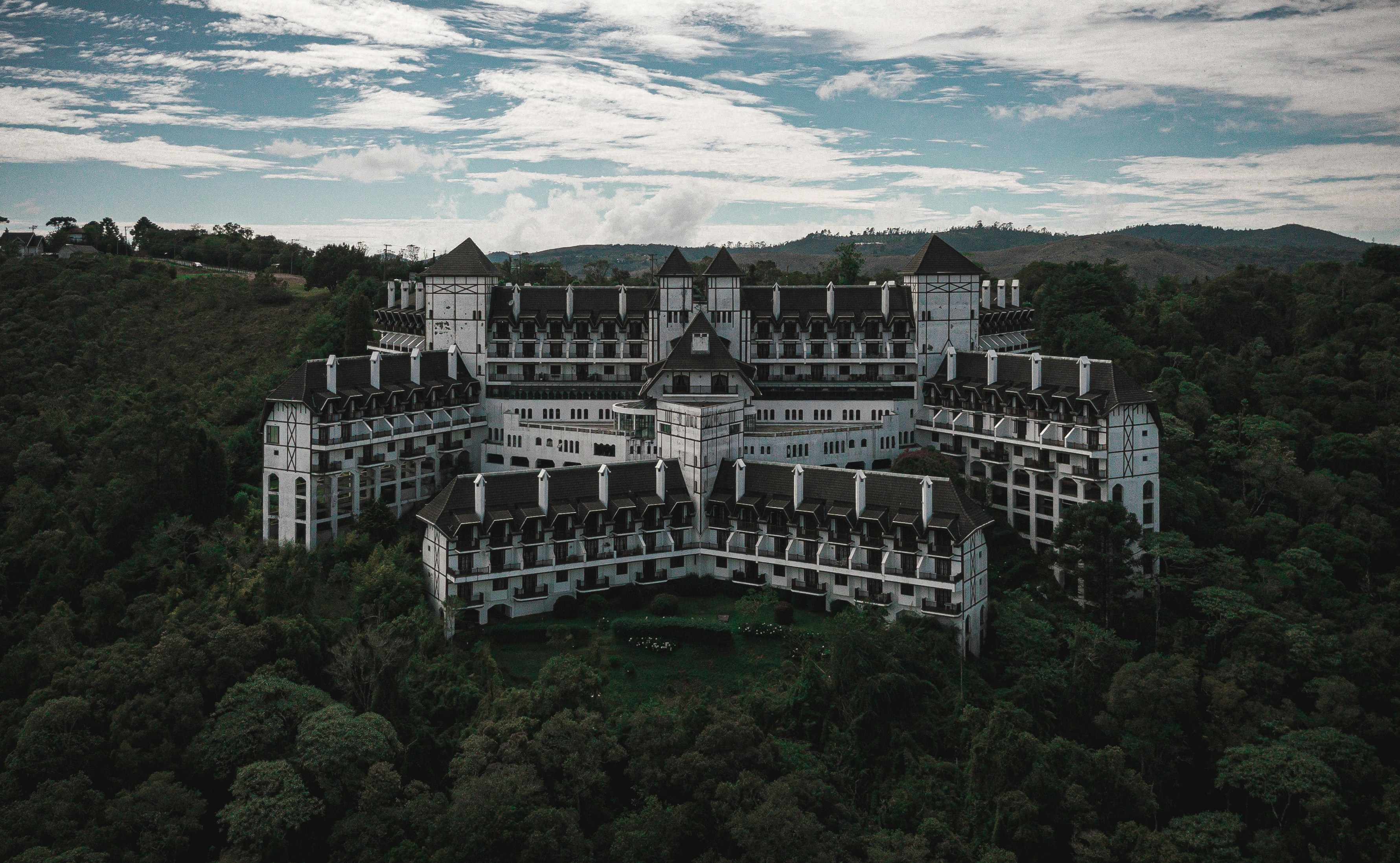 Majestic Retreat Amidst Verdant Hills