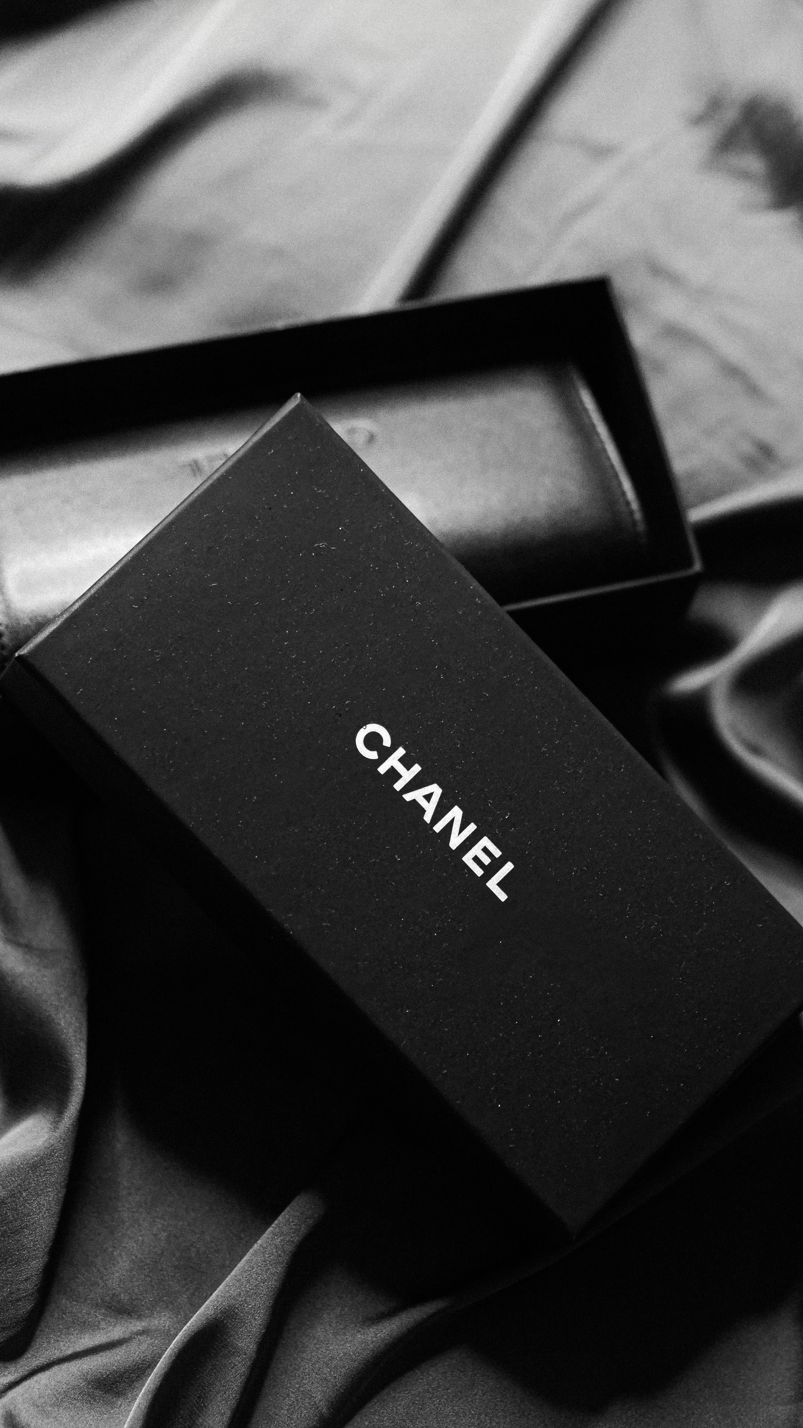 A black rectangular object on a black surface photo – Free France Image ...