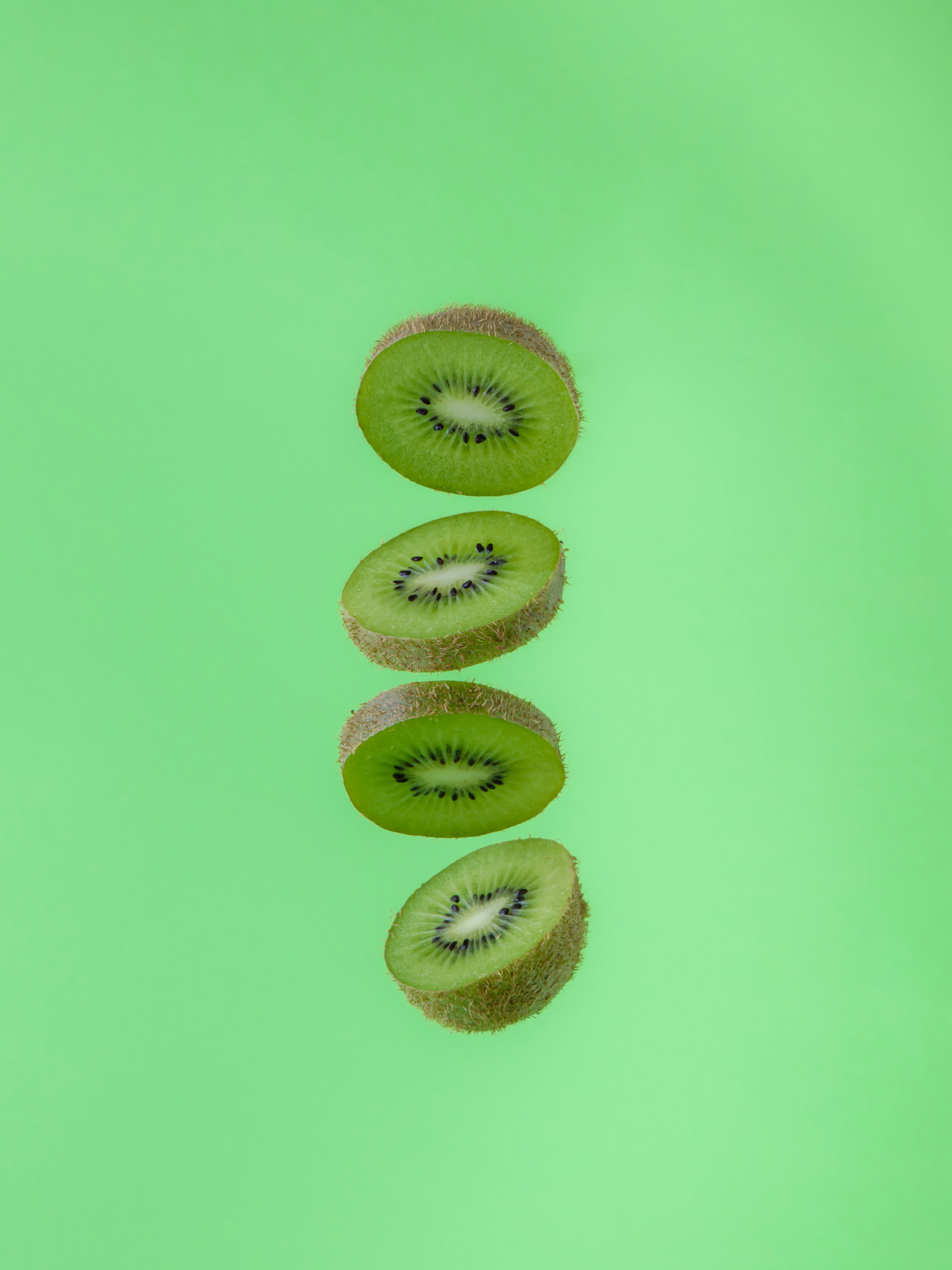 Floating Kiwi Discs: A Green Delight