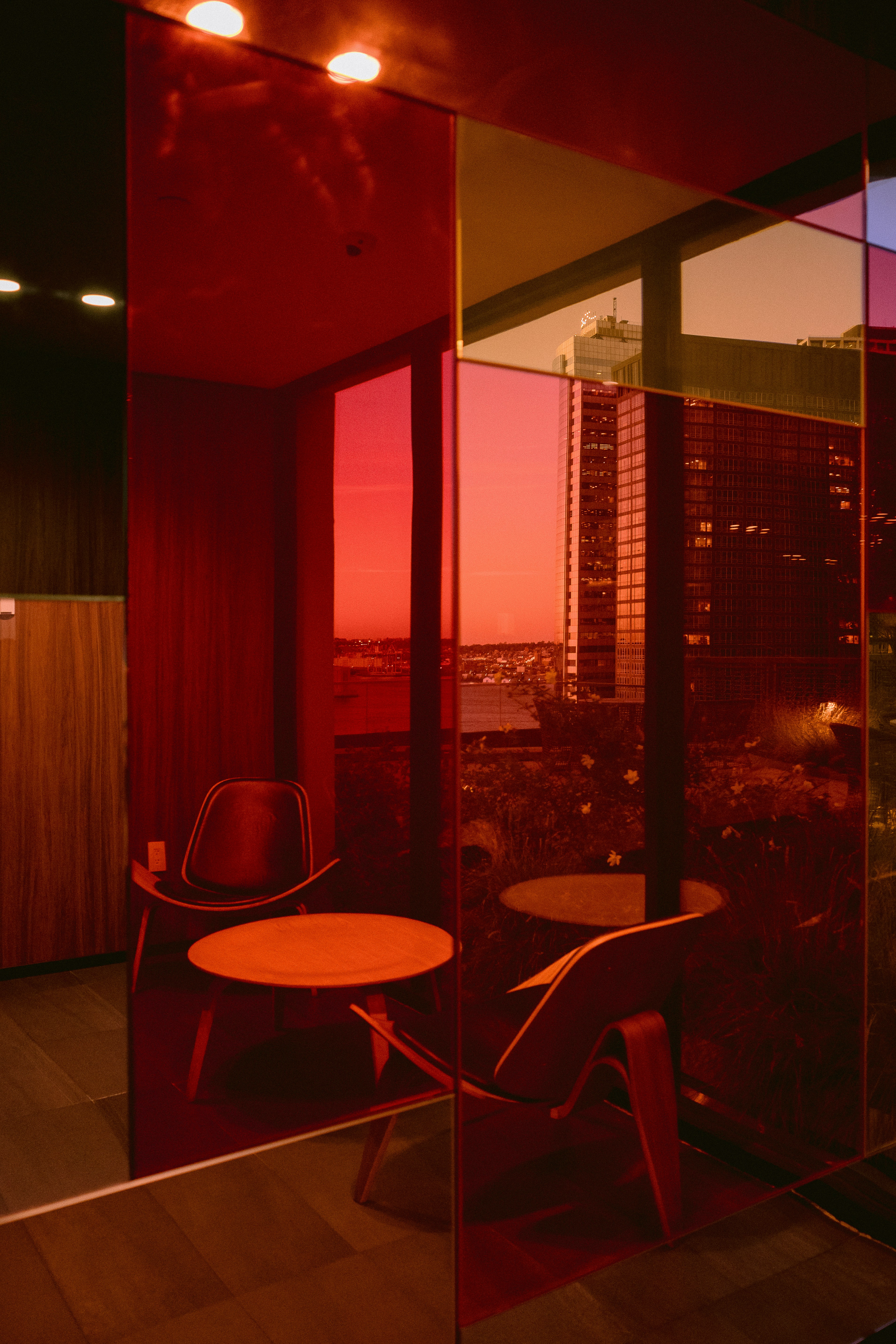 Photo by Polina Rytova with Ricoh GR III