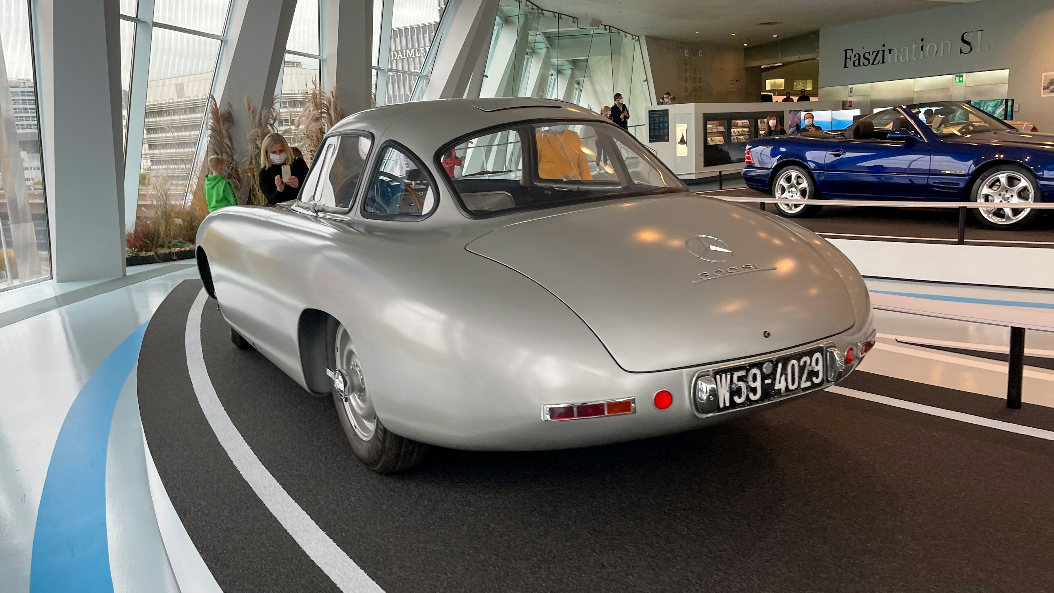 Streamlined Elegance: A Classic's Indoor Display