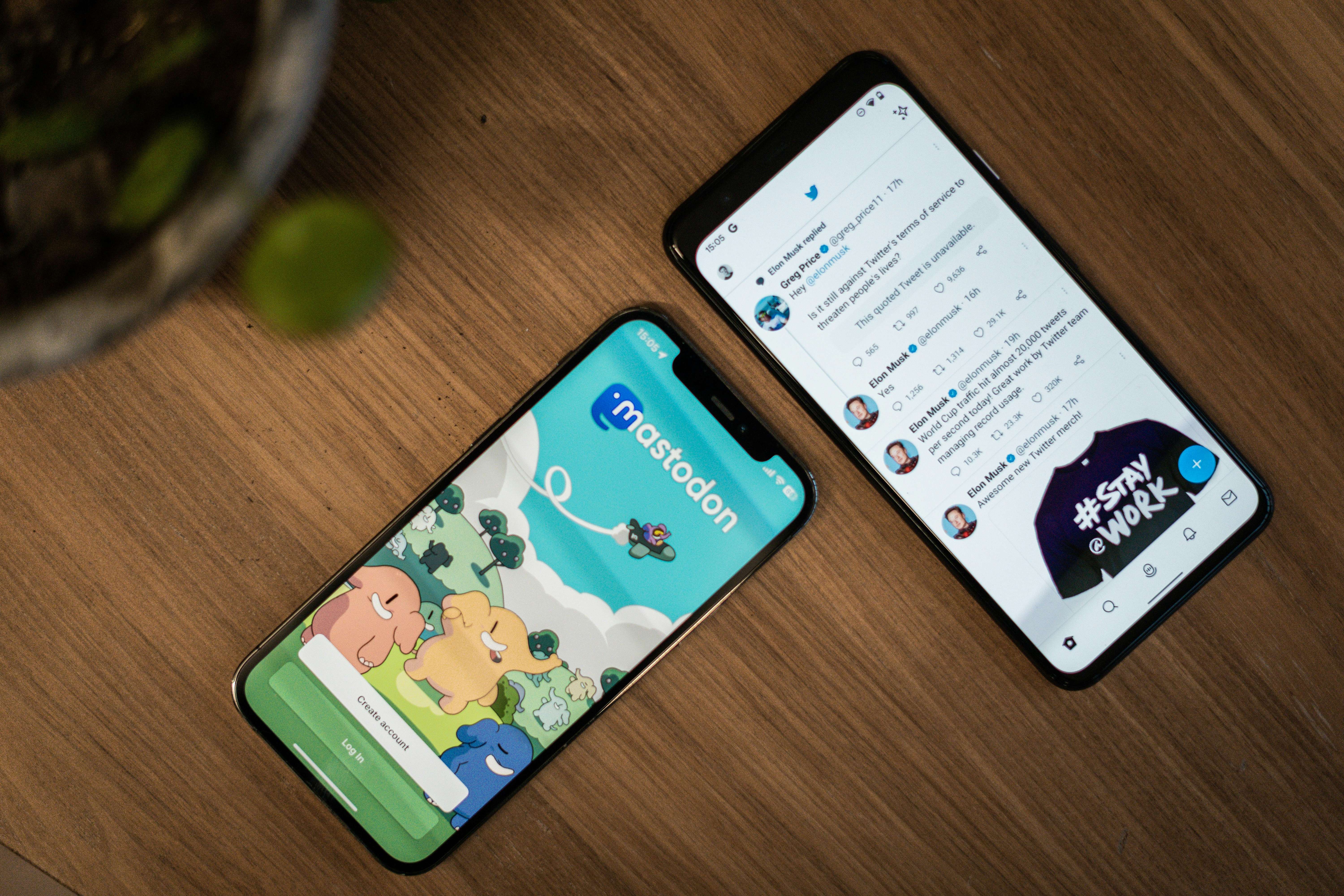 A couple of cell phones photo – Free Mobile phone Image on Unsplash