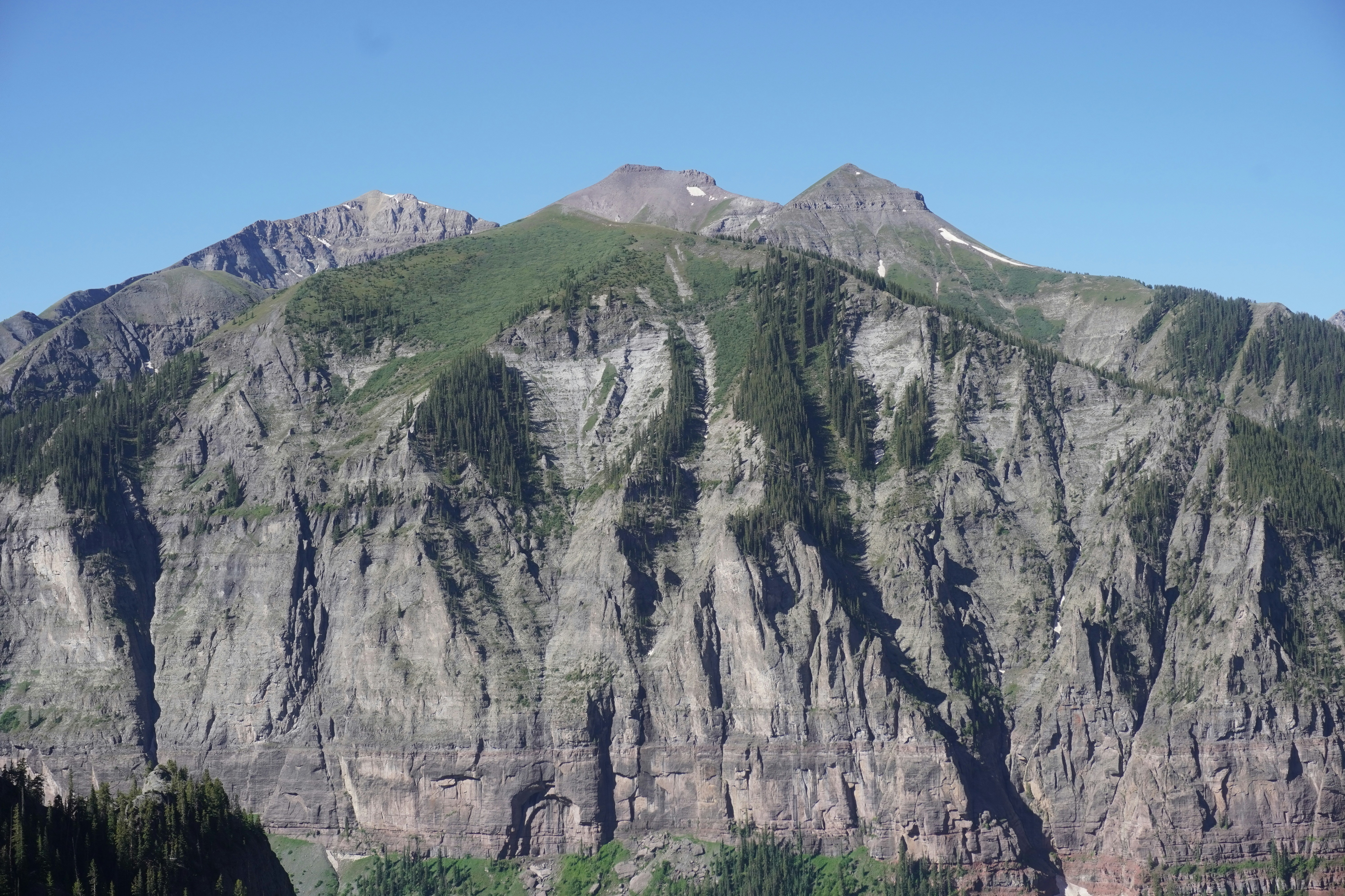 Photo by Felix Flis with Sony Alpha 6100