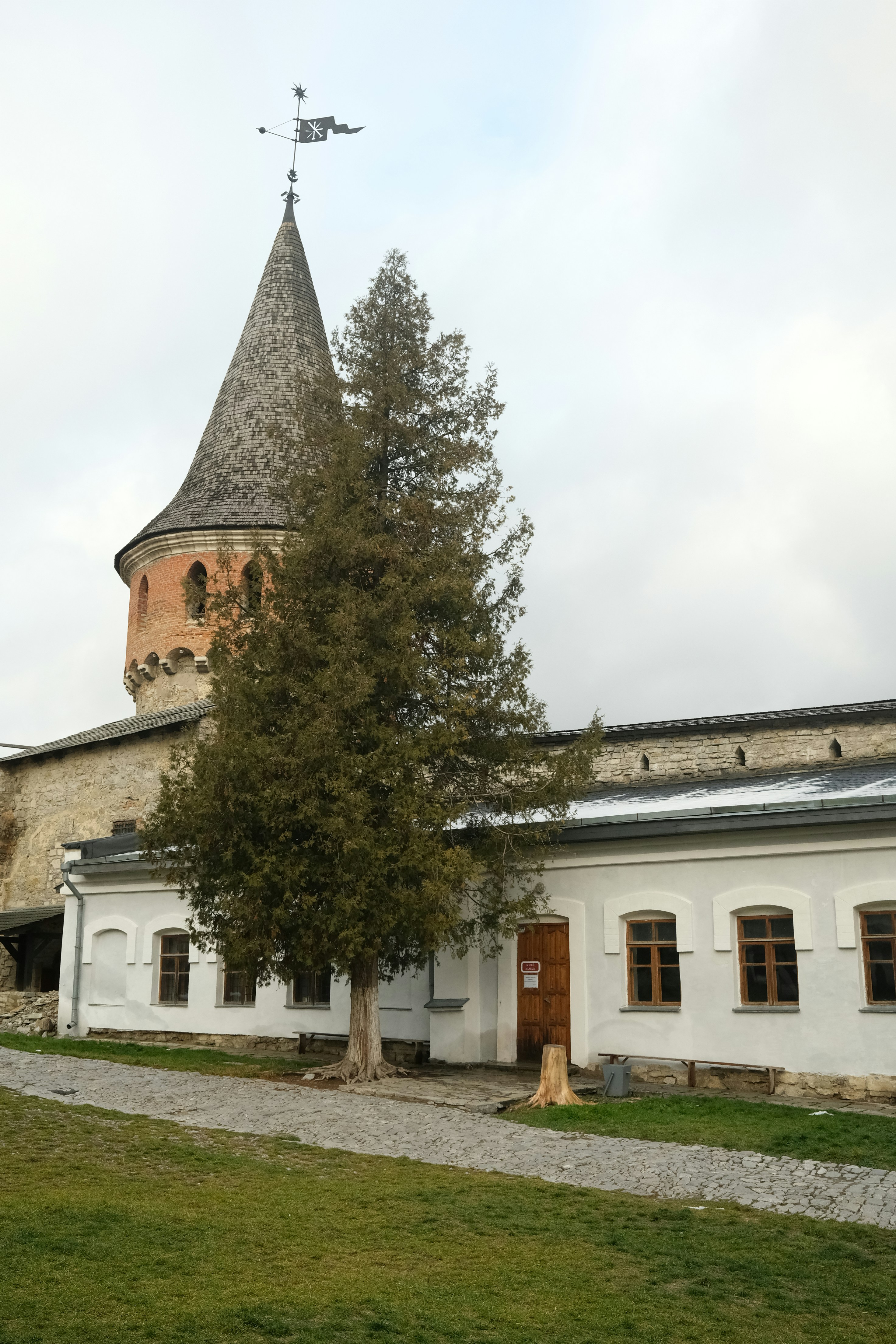 Photo by Yana Kovalyova with Fujifilm X100V