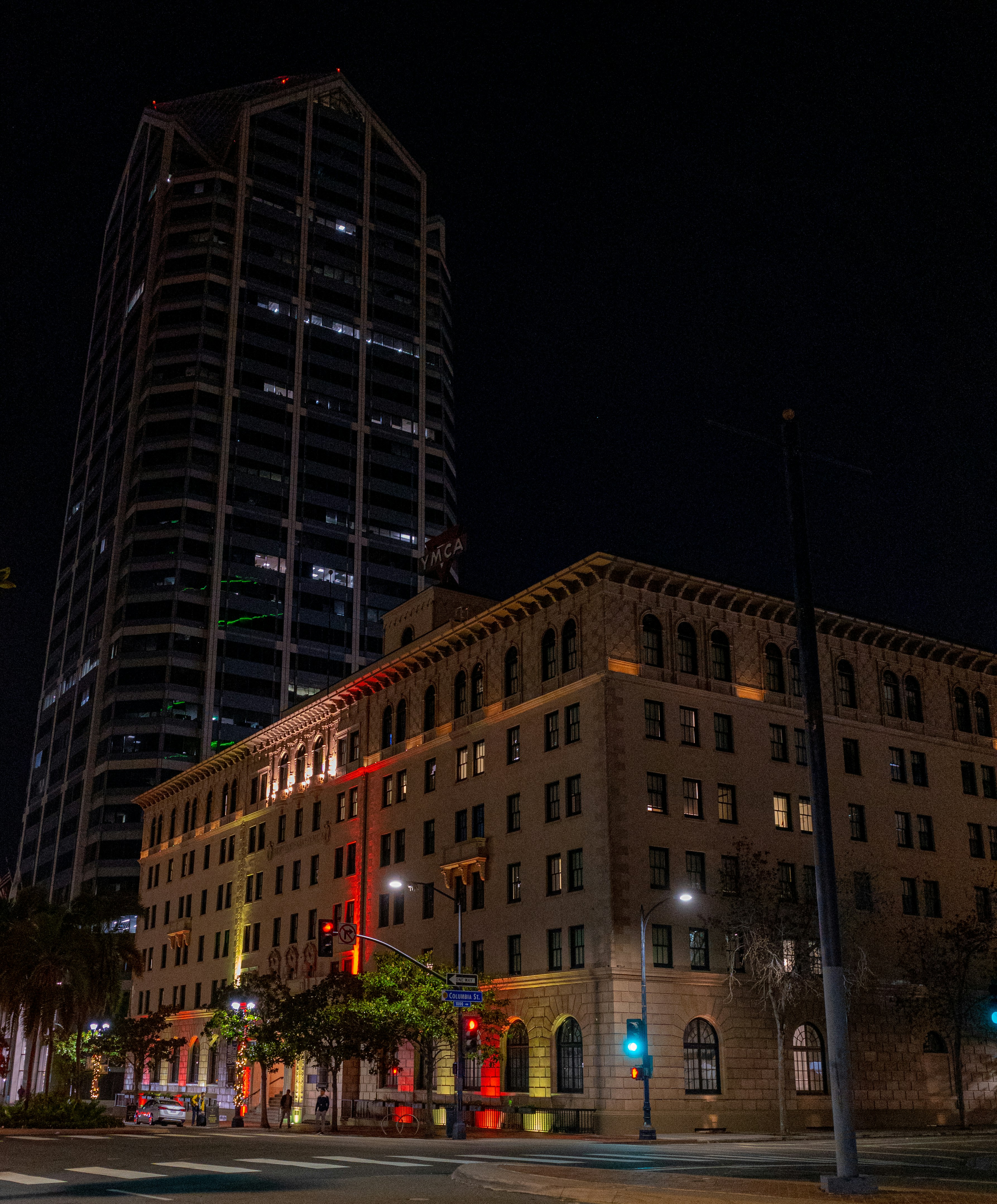 Urban Nightscape: A Dance of Shadows and Light