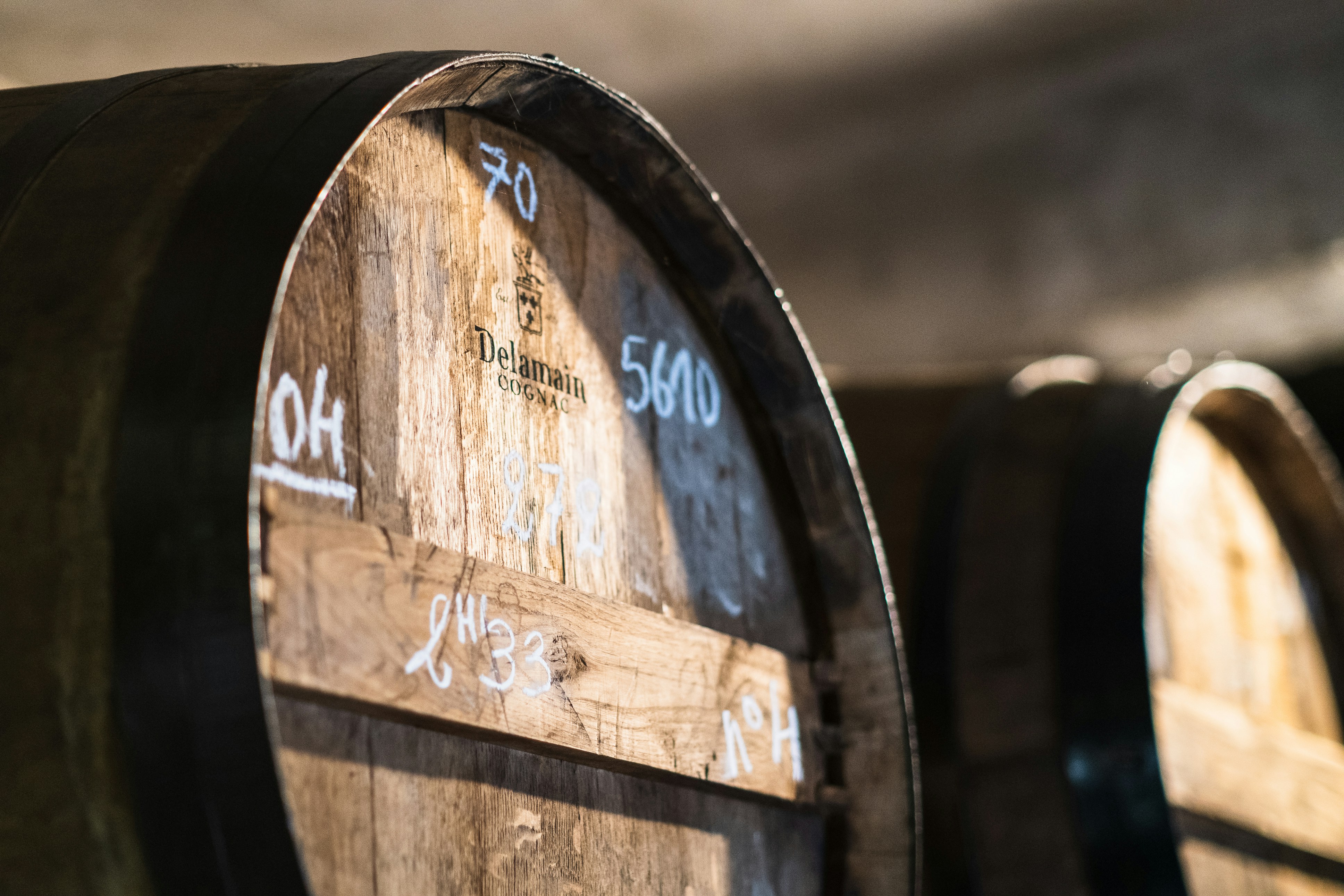 Gros plan d’un baril photo – Photo Cognac Gratuite sur Unsplash