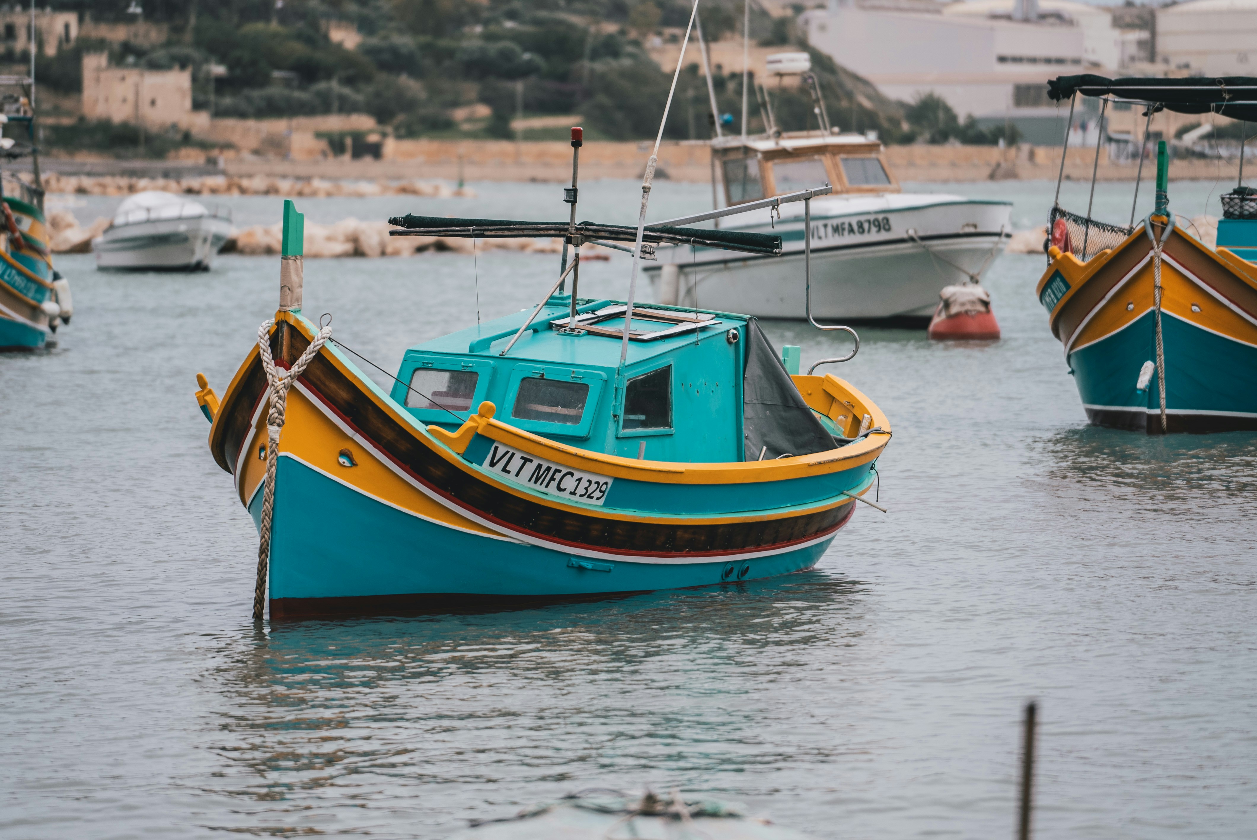 Boote im Wasser Foto – Kostenloses Bild zum Thema Boot auf Unsplash