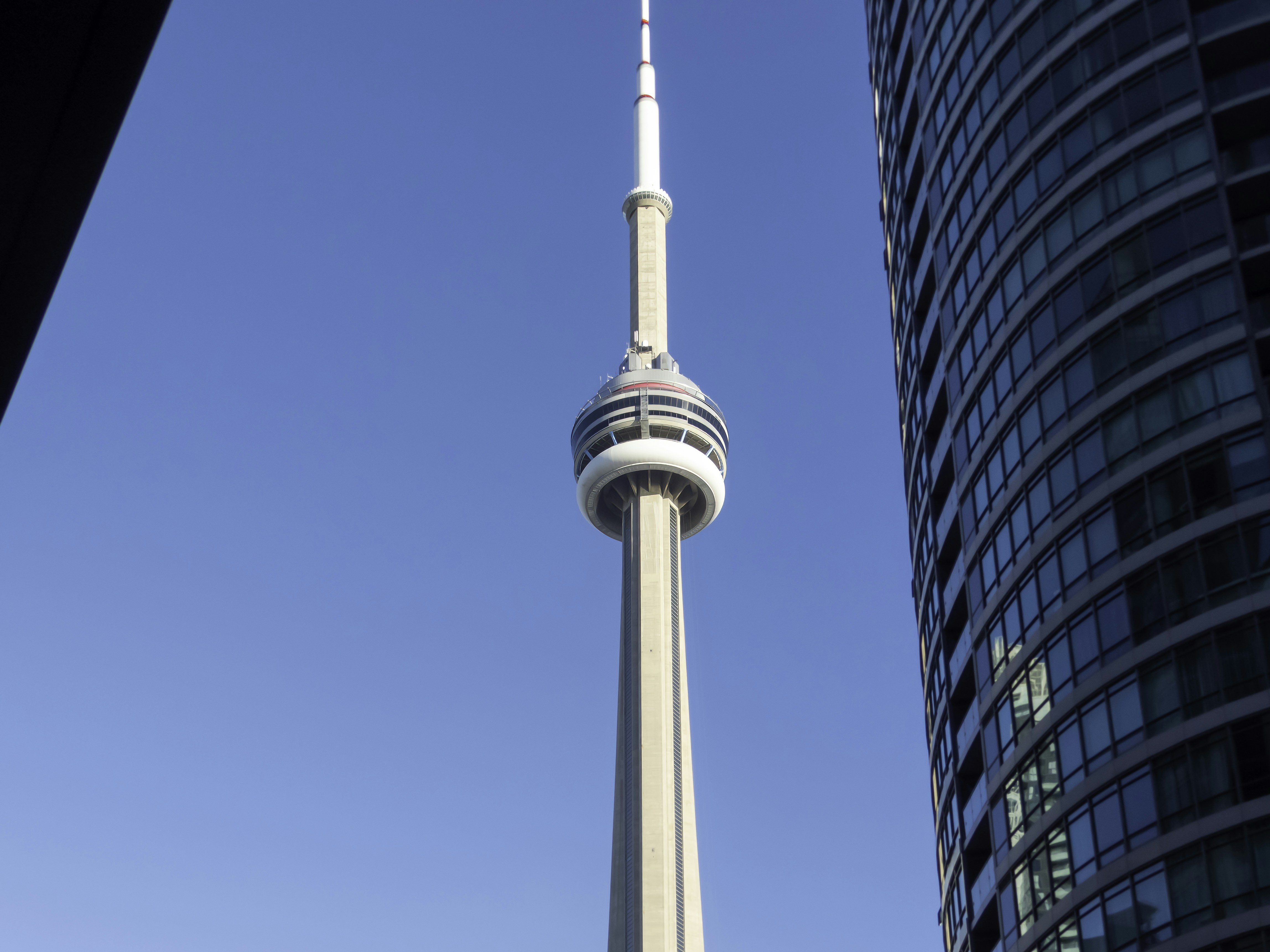 A tall tower with a pointed top photo – Free Blue aesthetic Image on ...