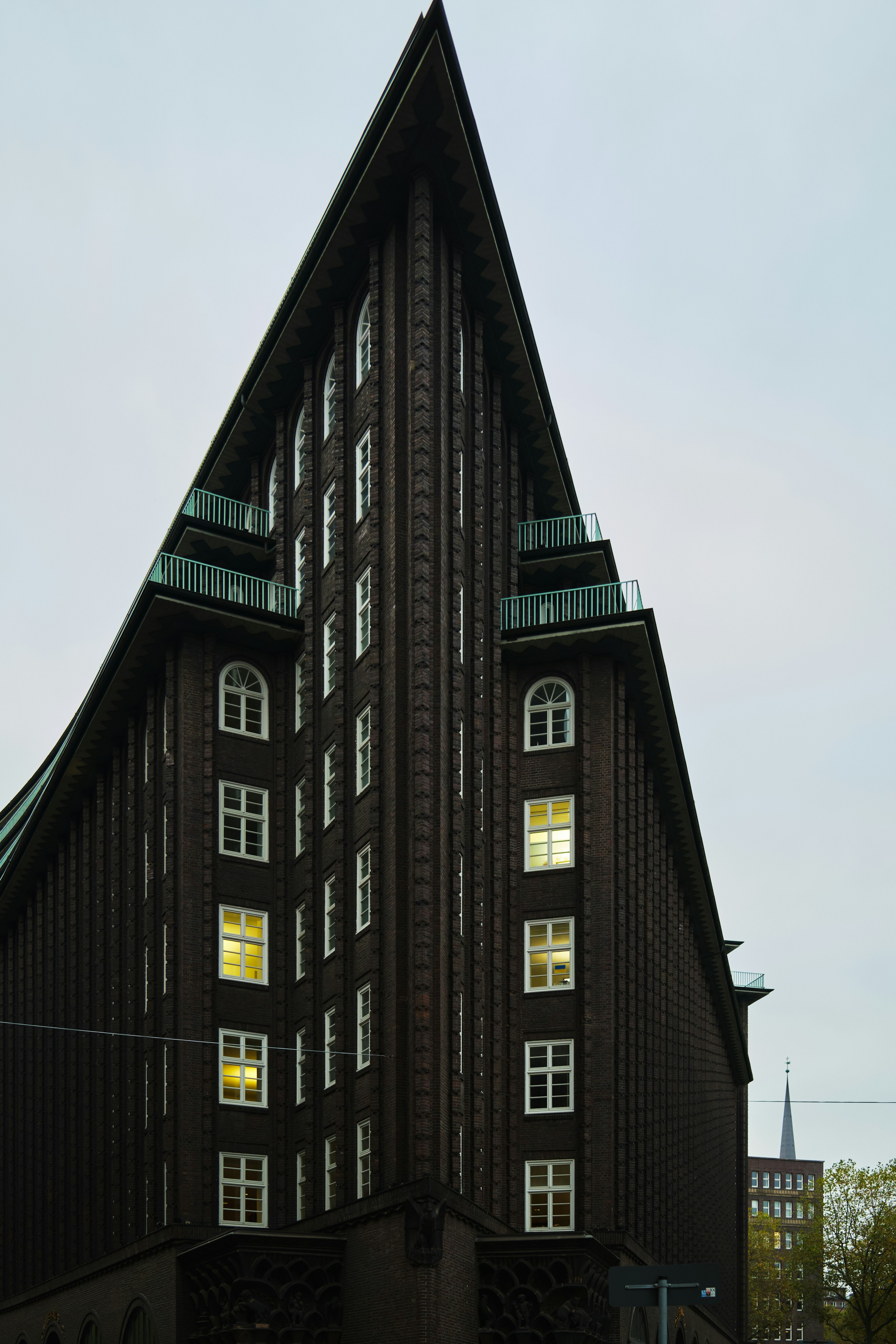 a tall building with windows