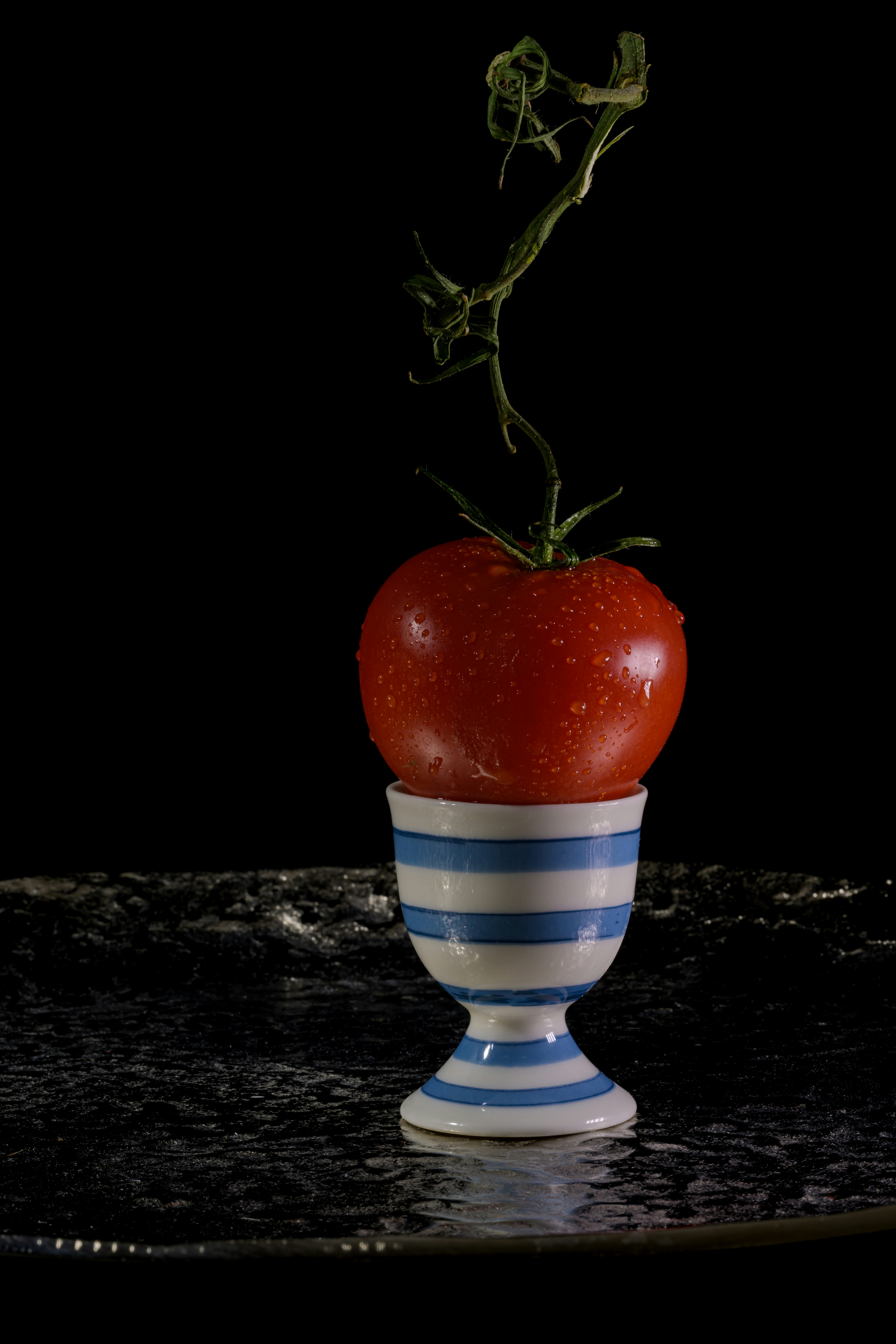 A red apple on a blue and white striped cup photo – Free Switzerland ...