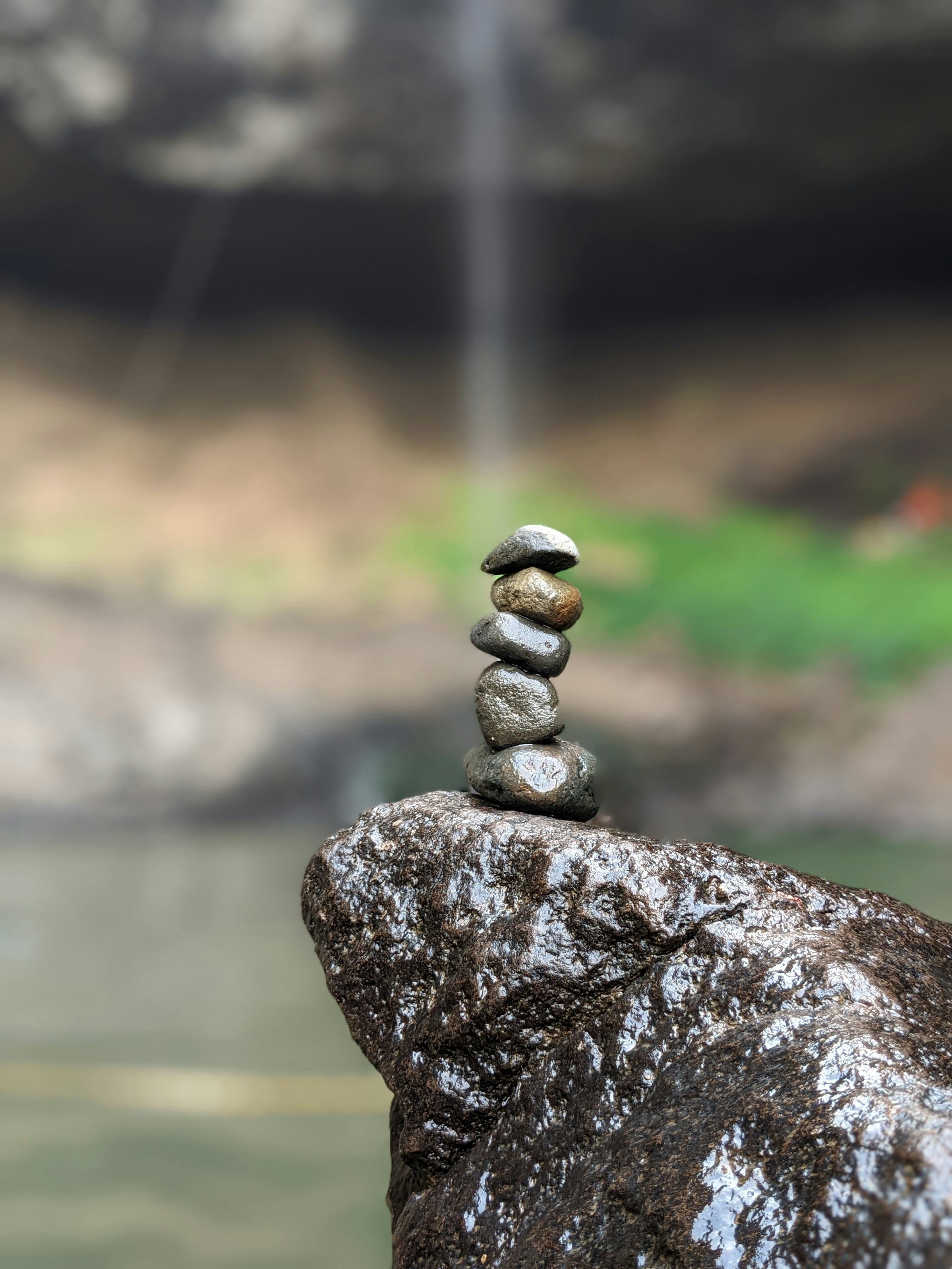 A close up of a rock photo – Free Patnus Image on Unsplash