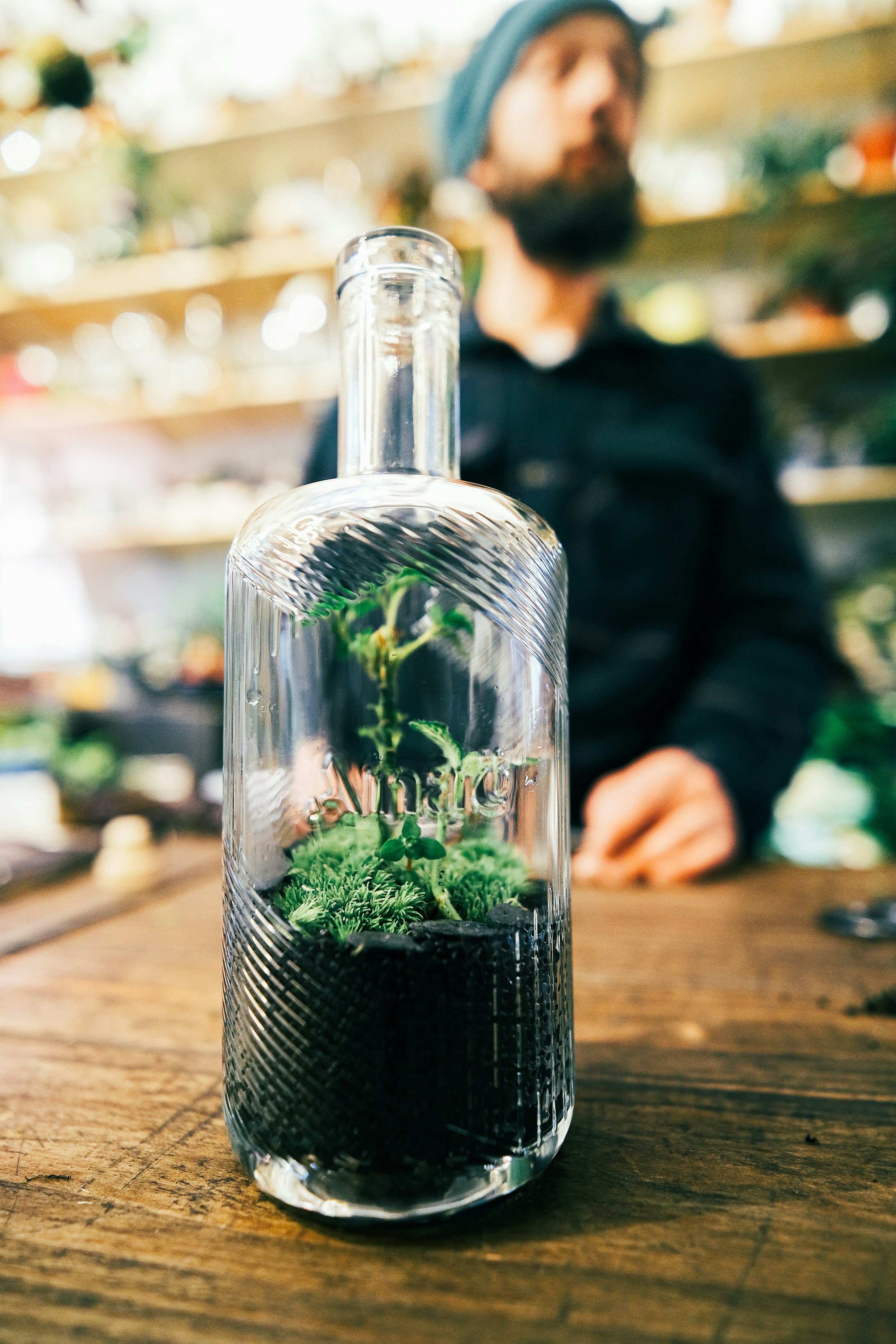 A bottle of liquid photo – Free Paris Image on Unsplash