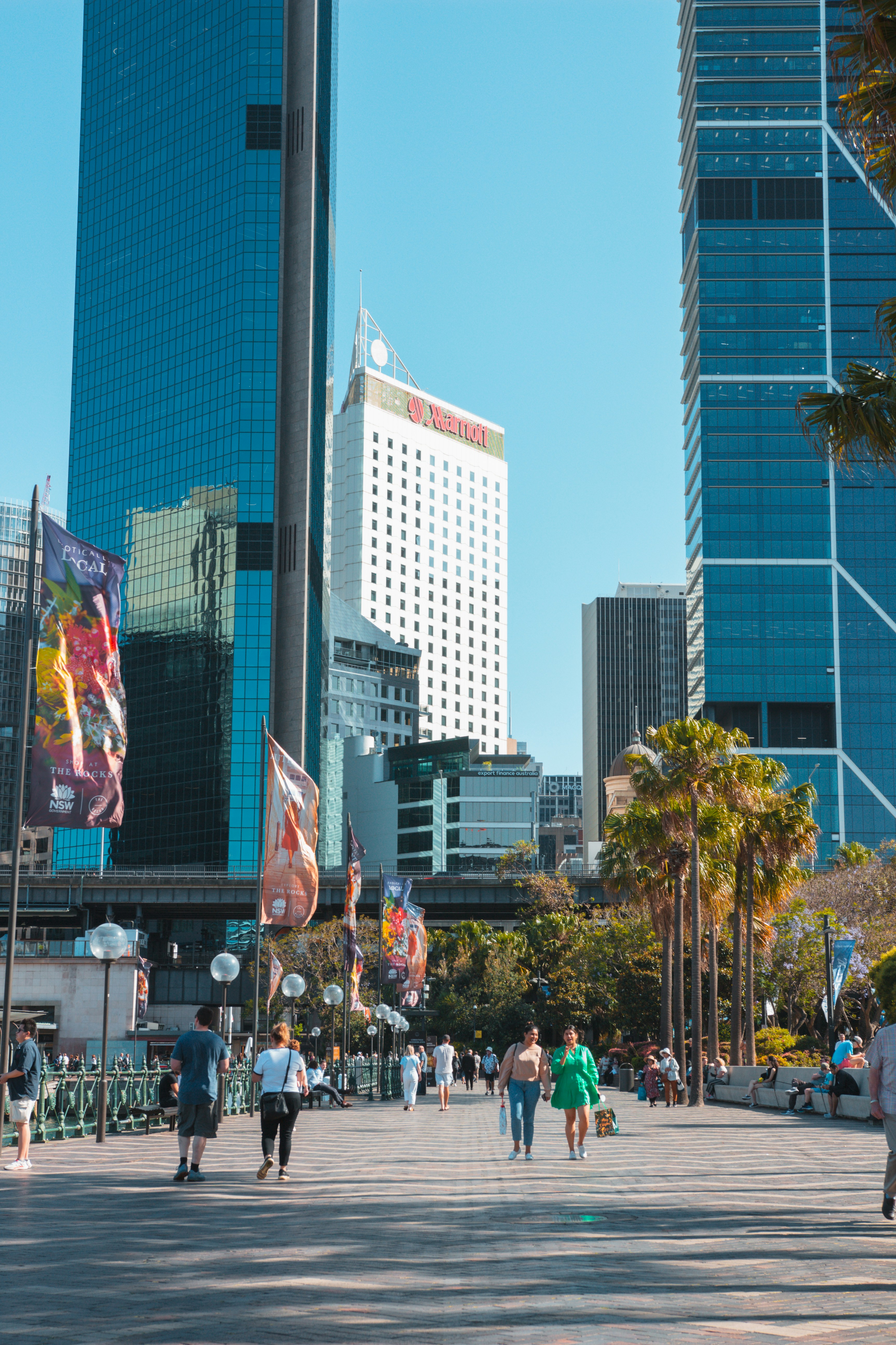 People walking in a city photo – Free Circular quay Image on Unsplash