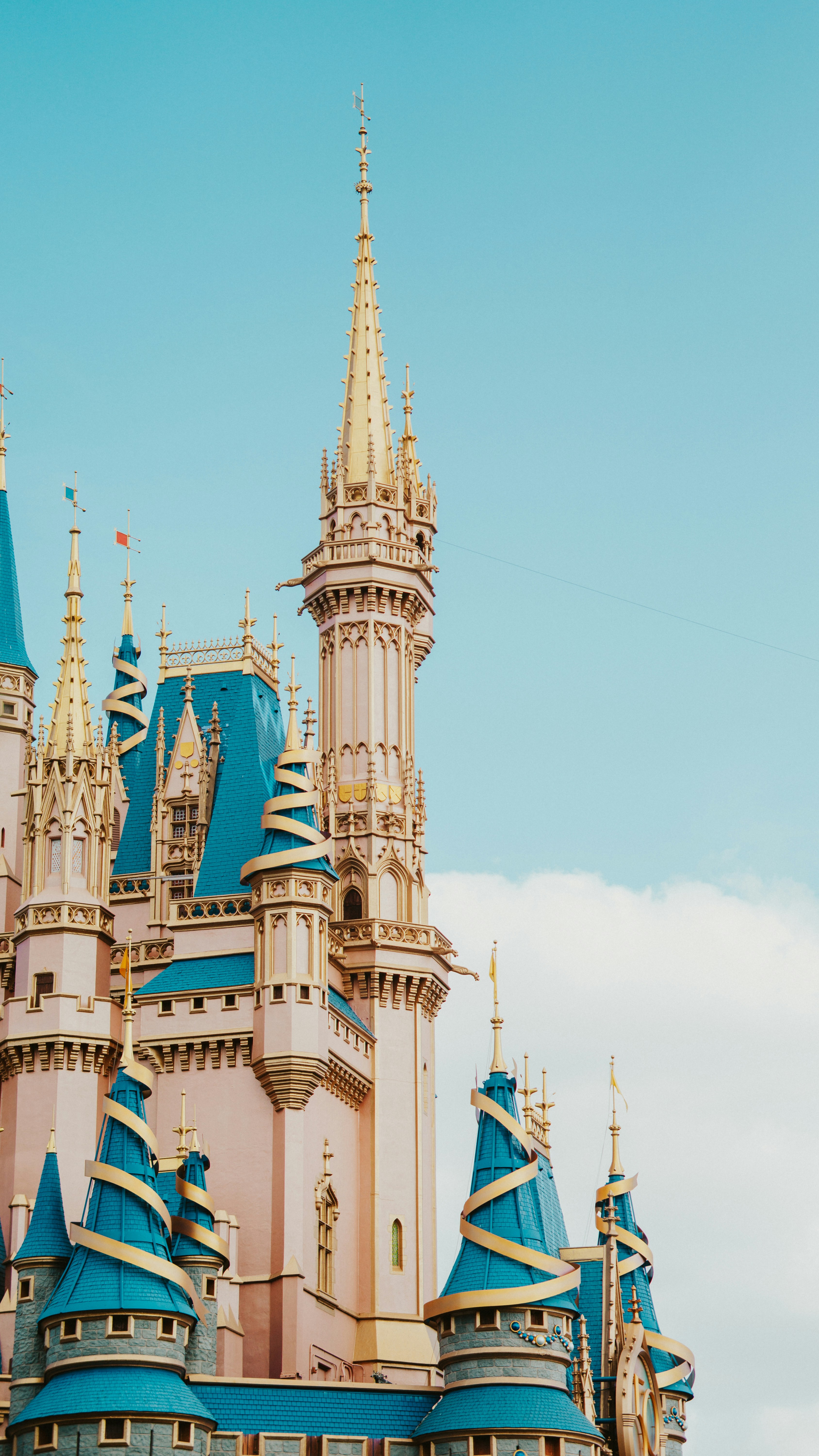 A large white castle photo – Free Disney world Image on Unsplash