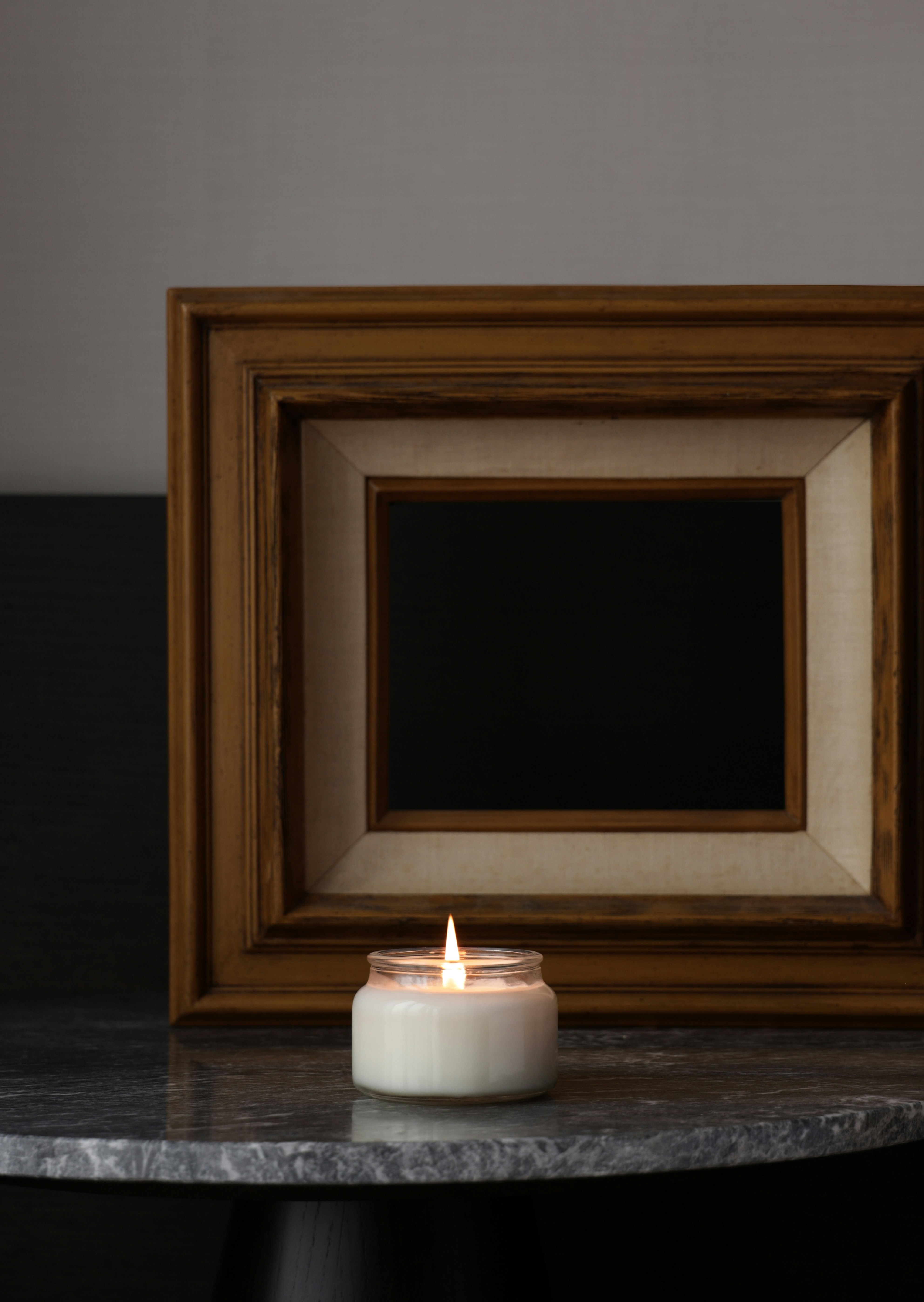 A candle in a frame photo – Free Candle Image on Unsplash