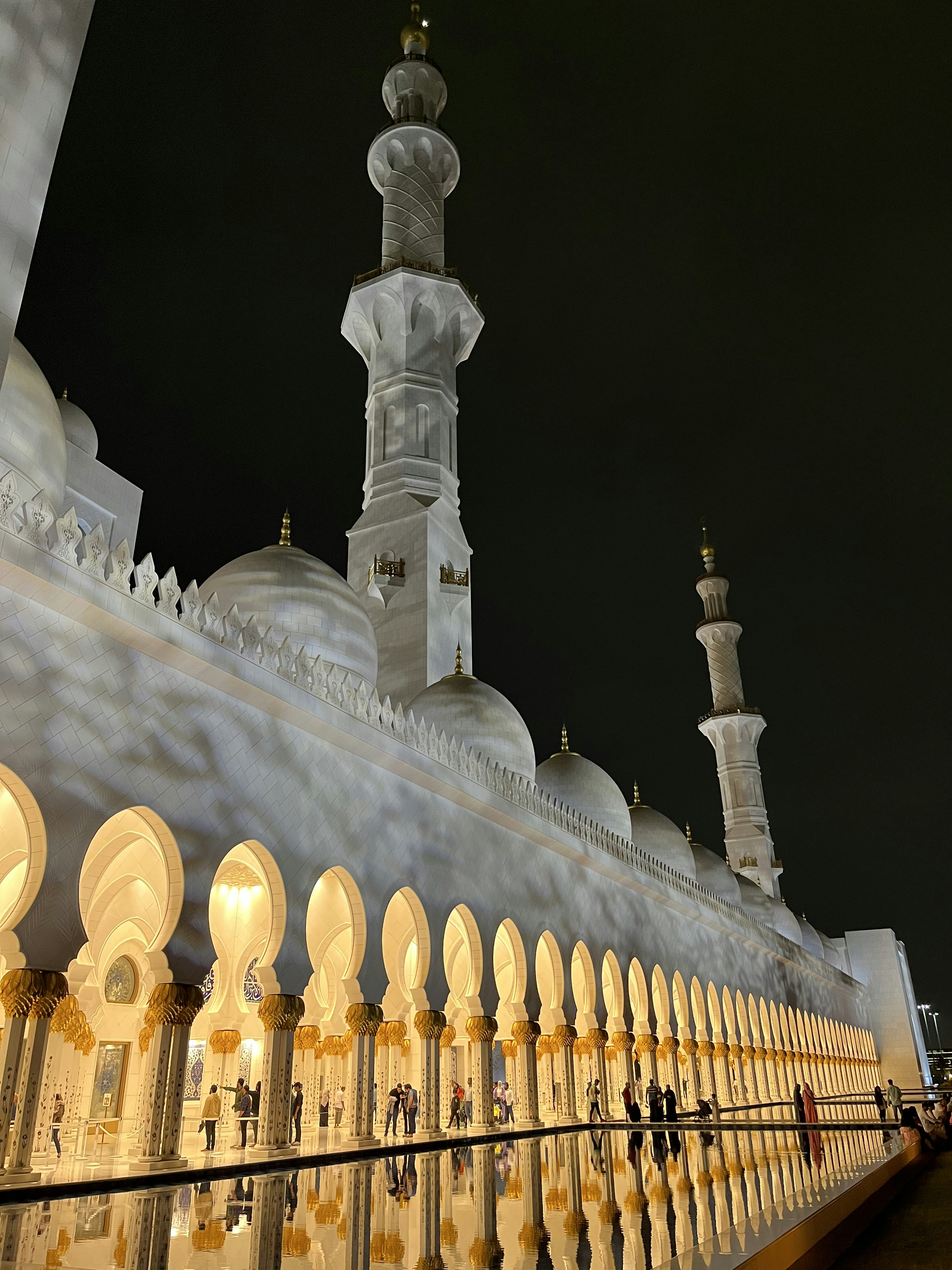 Moonlit Arches and Twin Minarets: Quiet Corridor of Light