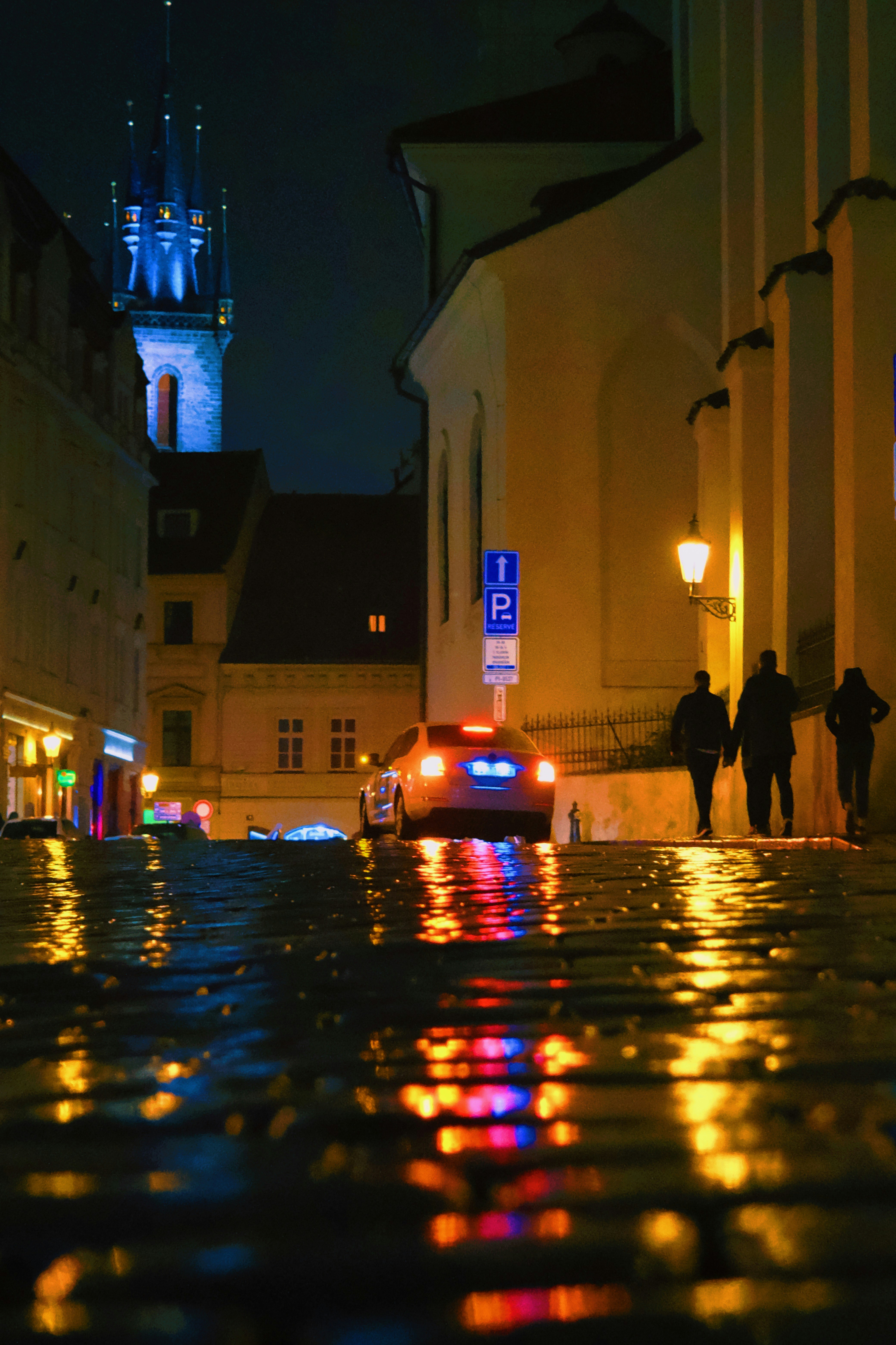 Photo by Aleksey Cherenkevich with Fujifilm X100V