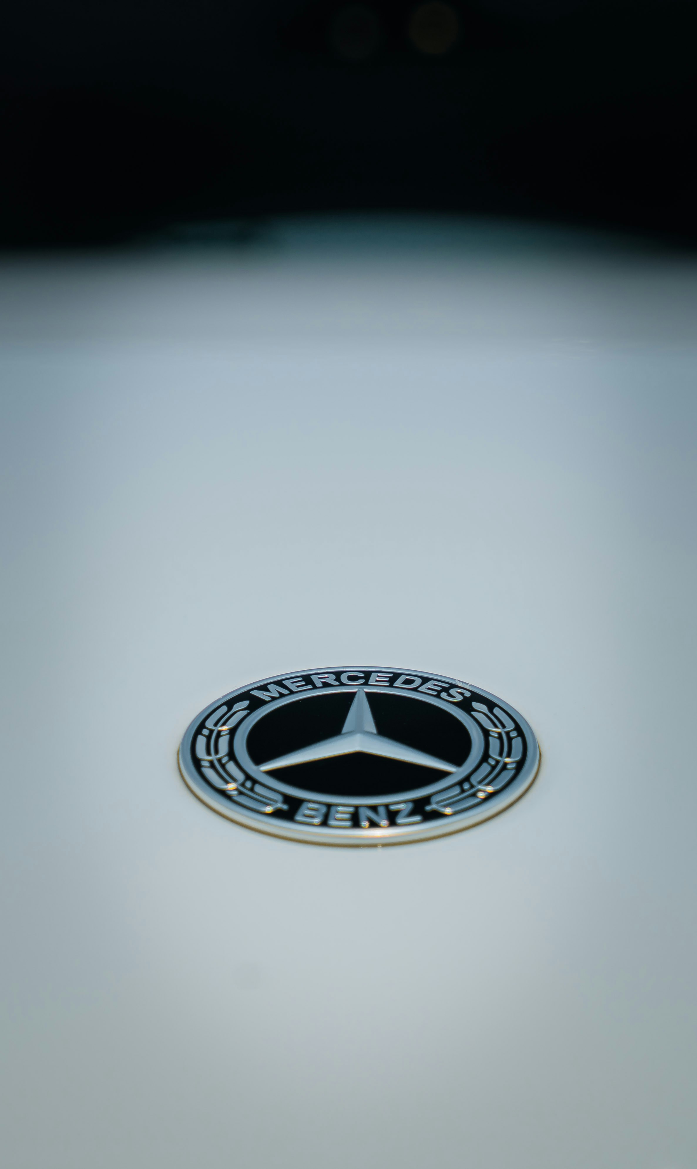Foto Lambang Mercedes di kap mobil – Gambar Mercedes Gratis di Unsplash