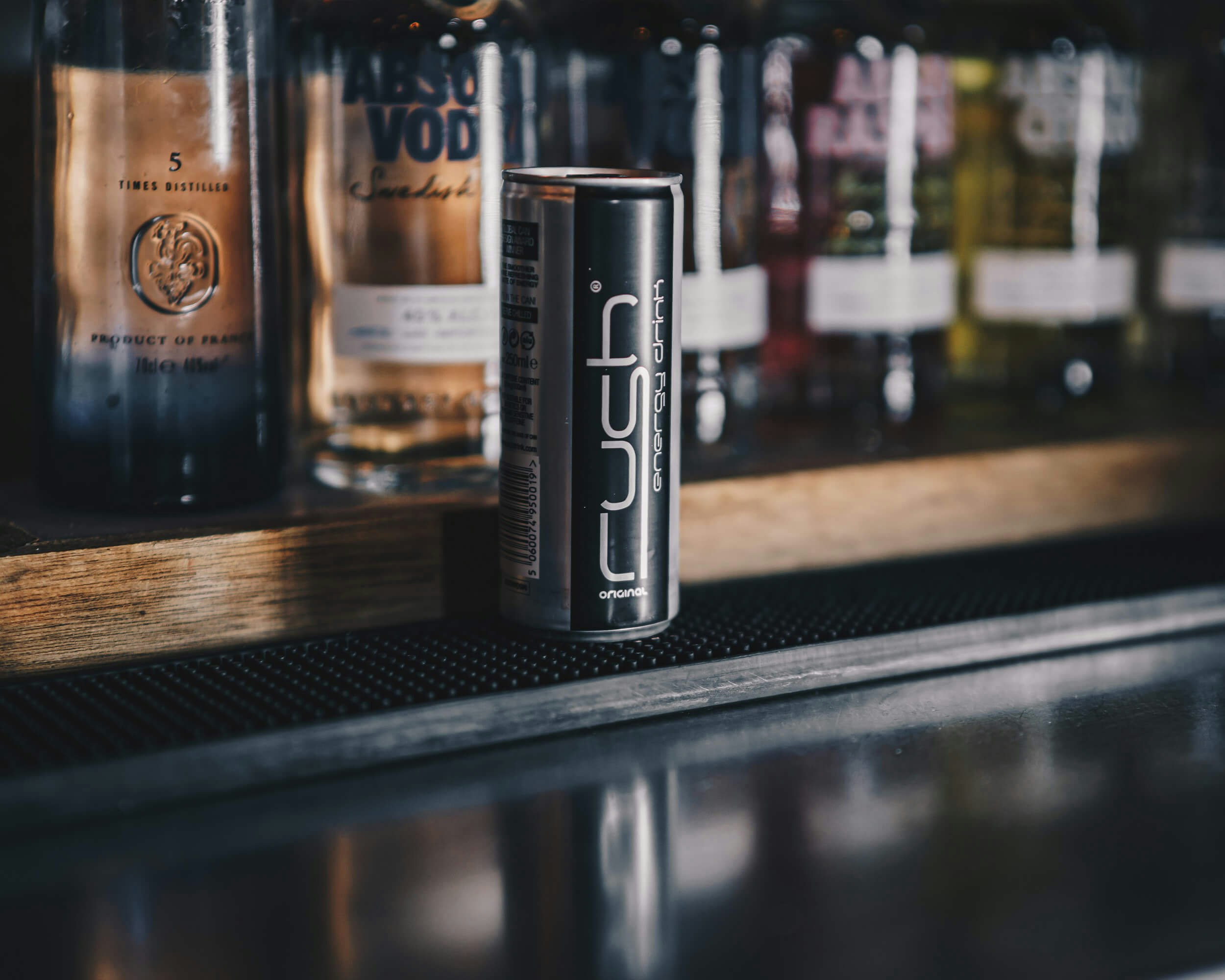 A close up of a can of alcohol on a shelf photo – Free Tin Image on ...