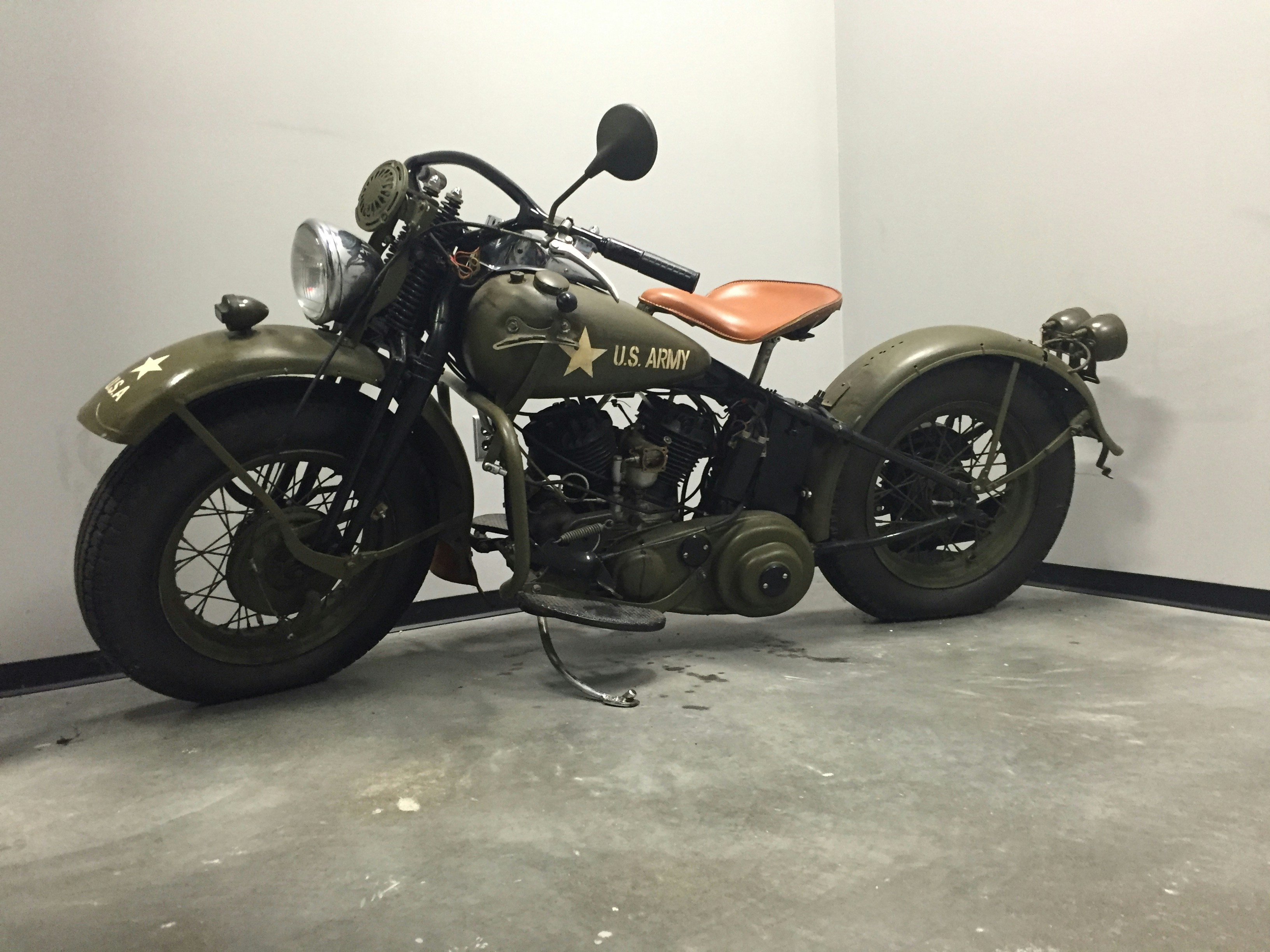 999+ Vintage Motorcycle Pictures | Download Free Images on Unsplash