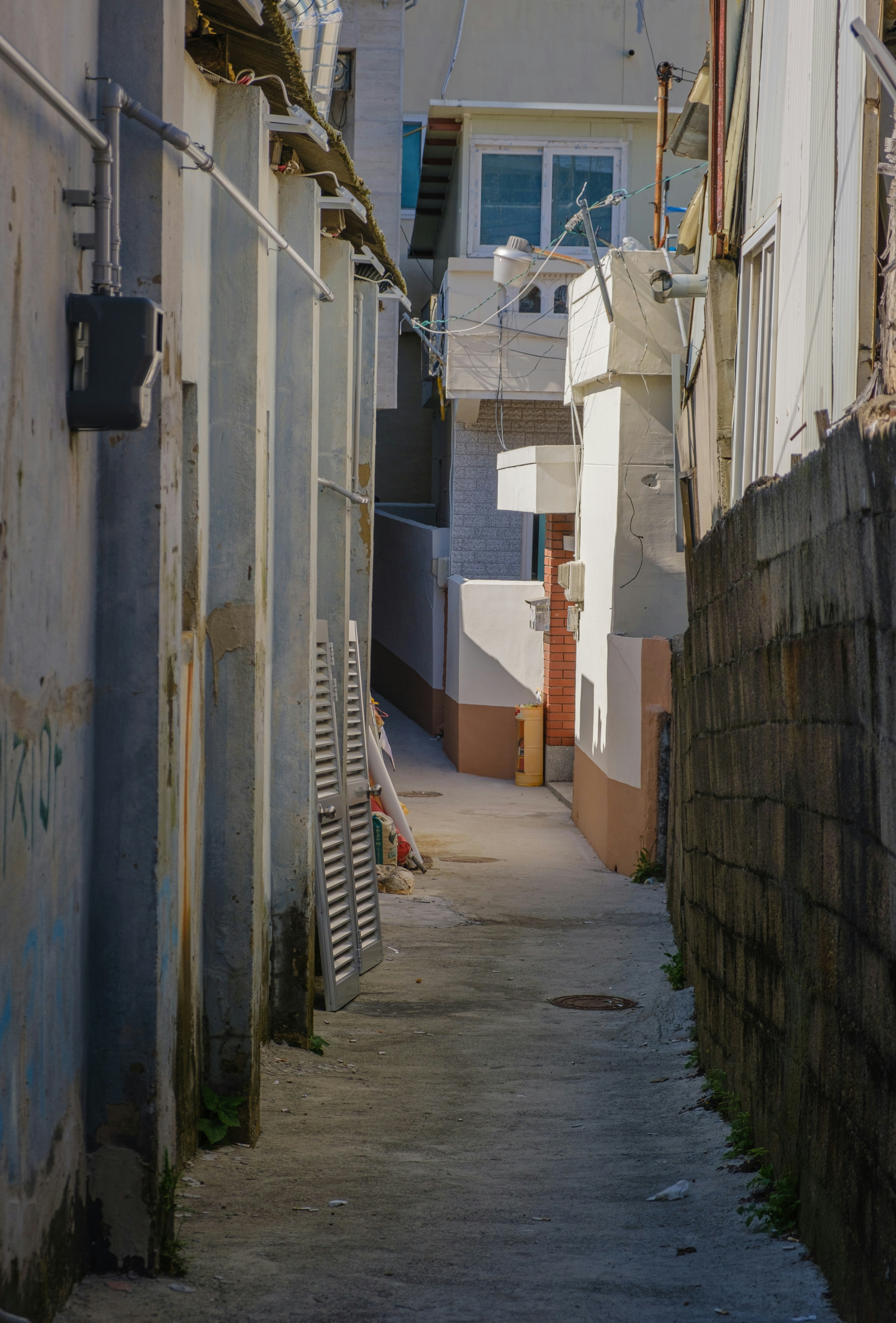 Back Alley Pictures | Download Free Images on Unsplash